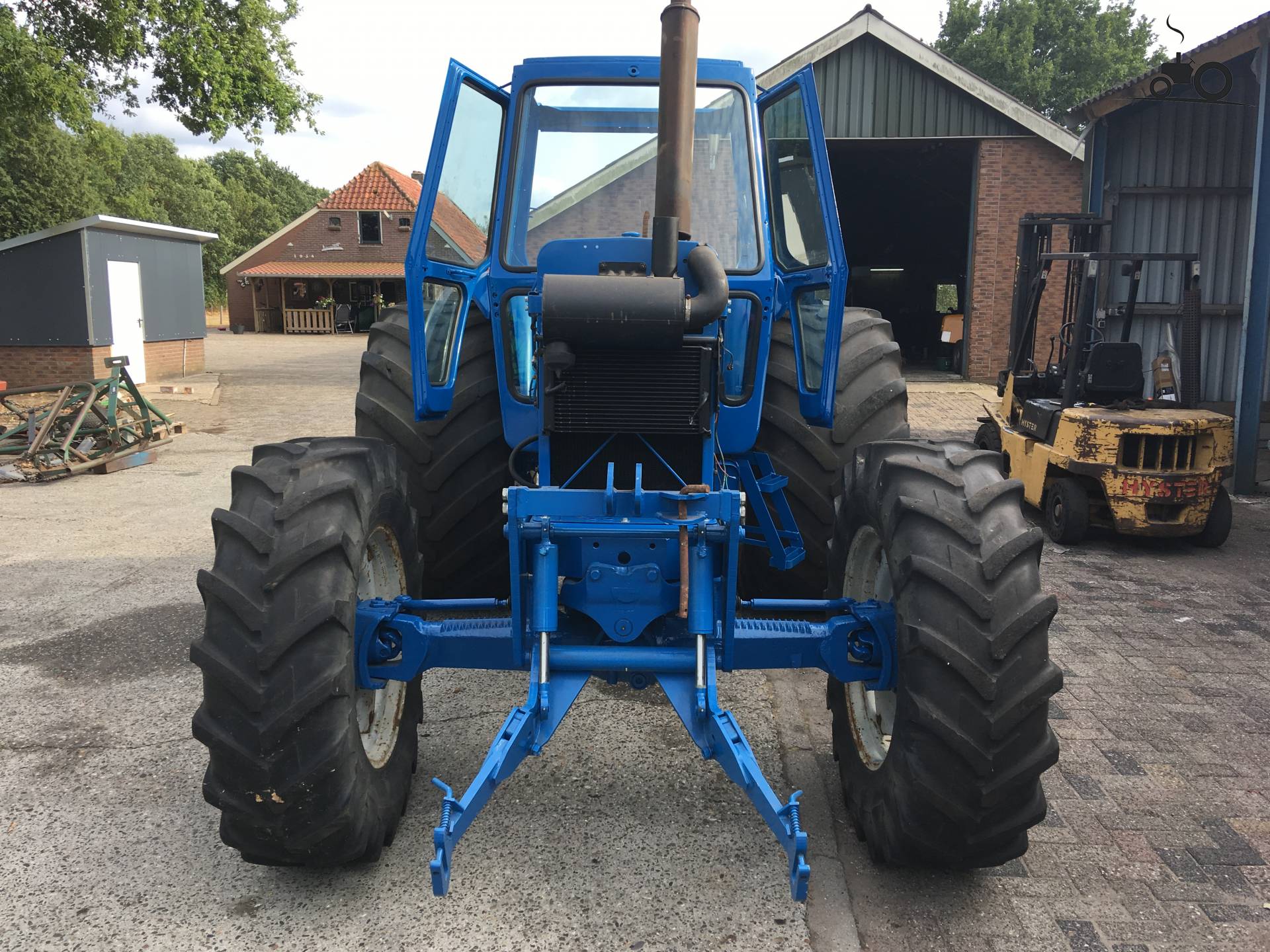 Foto Ford 8210 #1244652