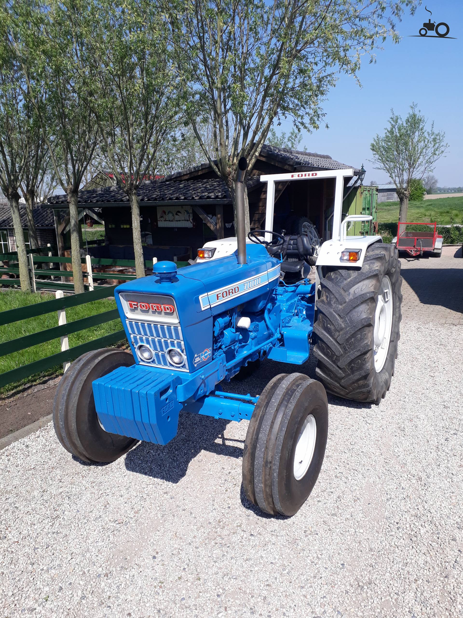 Foto Ford 7000 #1291165