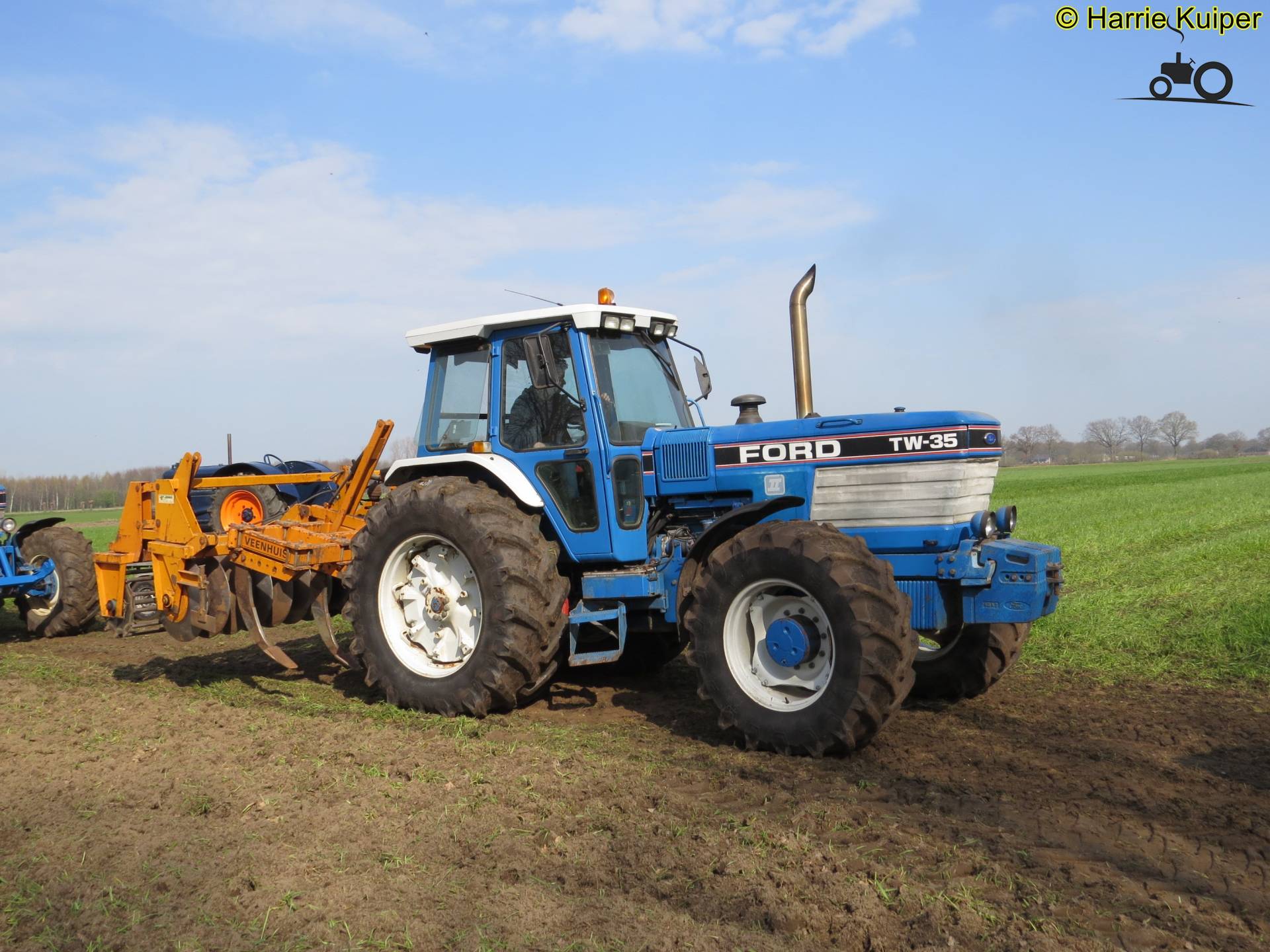 Foto Ford TW 35 #1295940