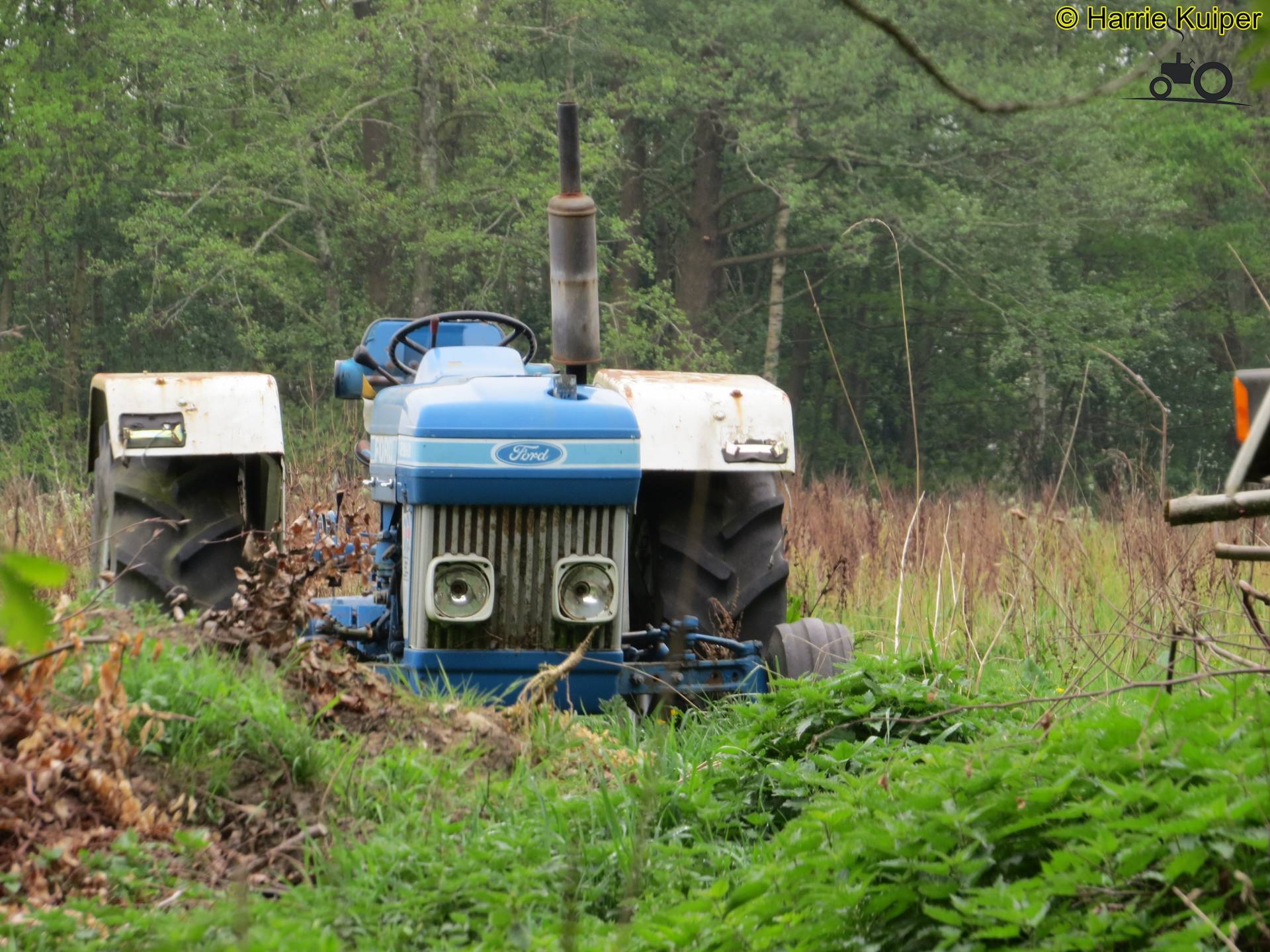 Foto Ford 2910 #1306089