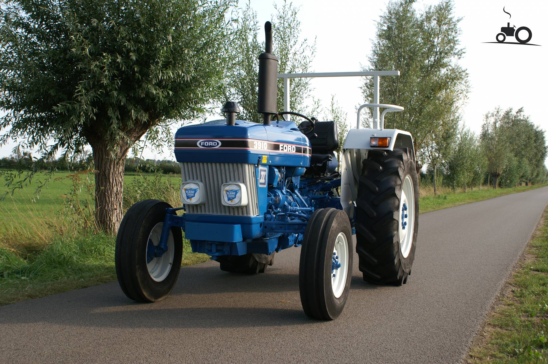 Foto Ford 3910 #1322481