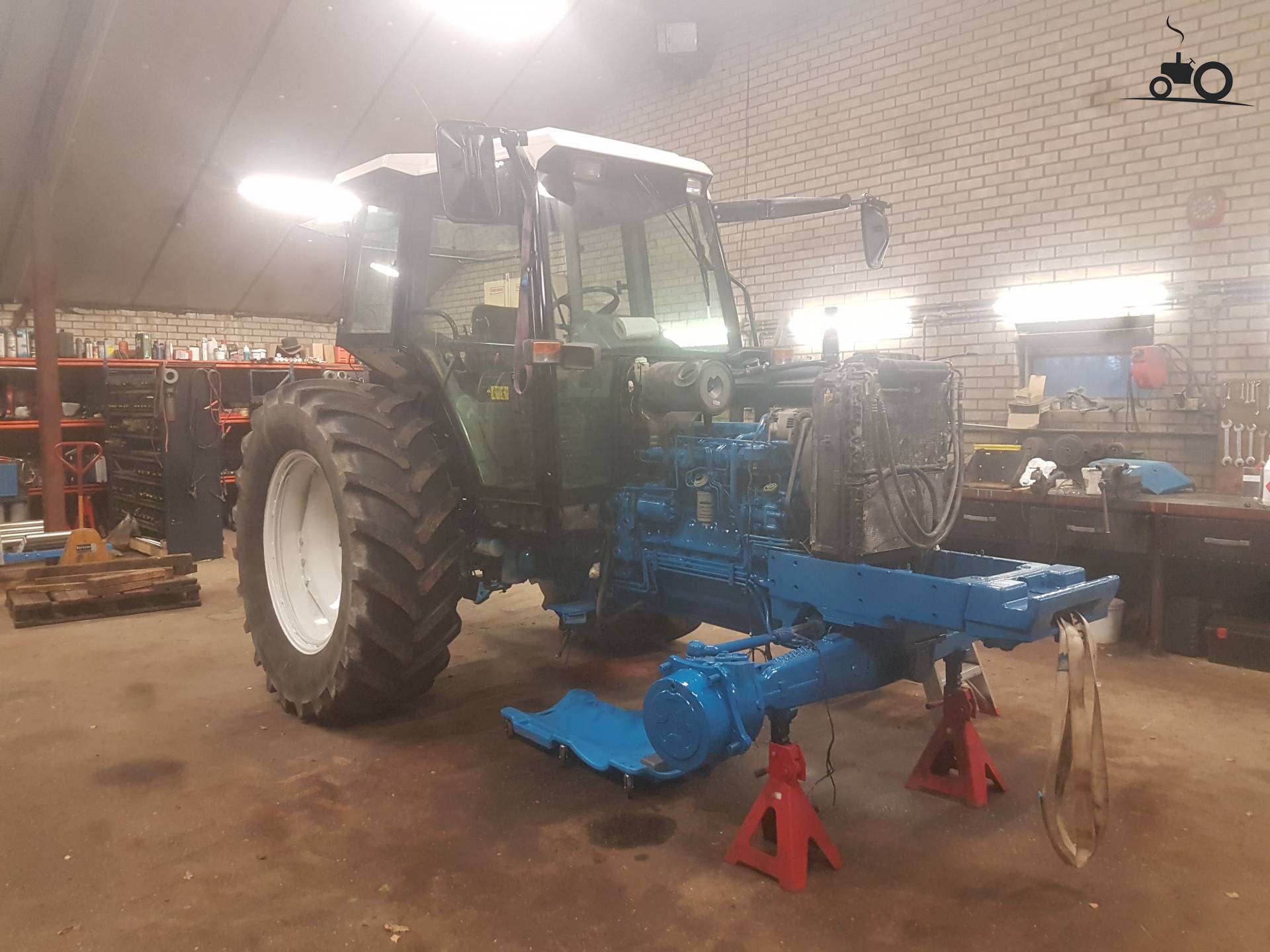 Foto Ford 8340 #1328829