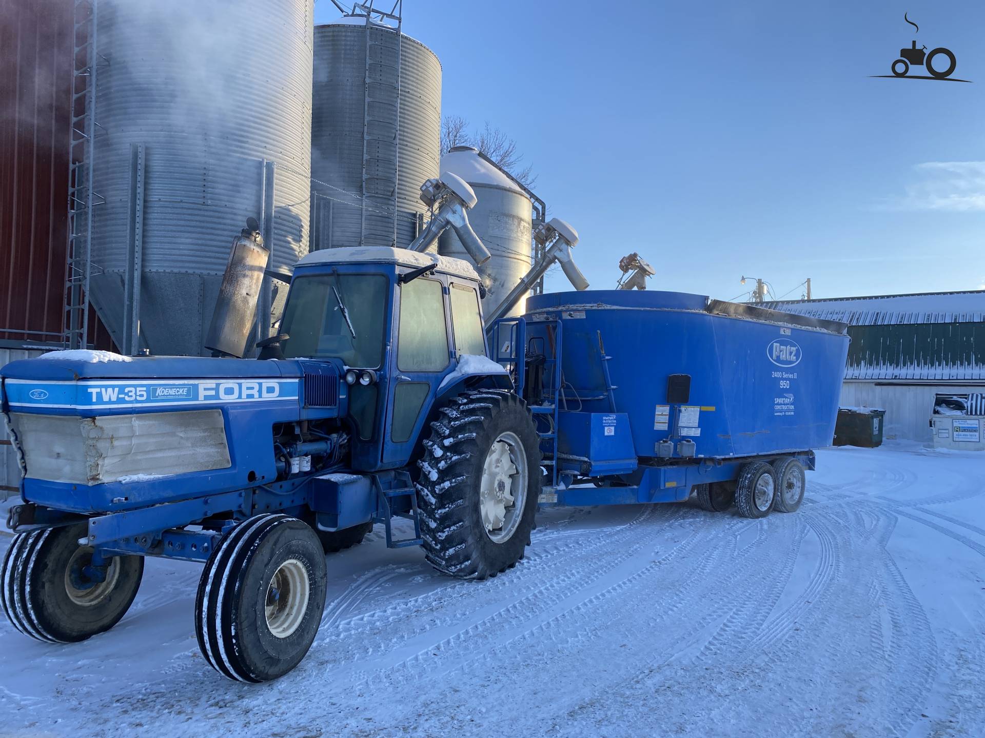 Foto Ford TW 35 #1400076