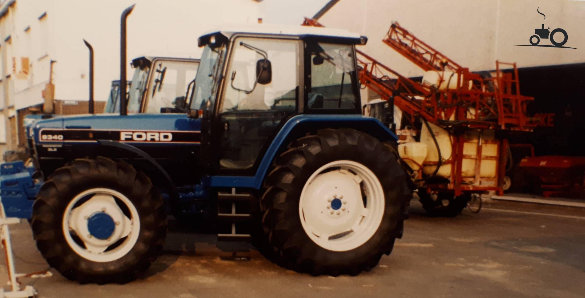 Foto Ford 8340 #1401555