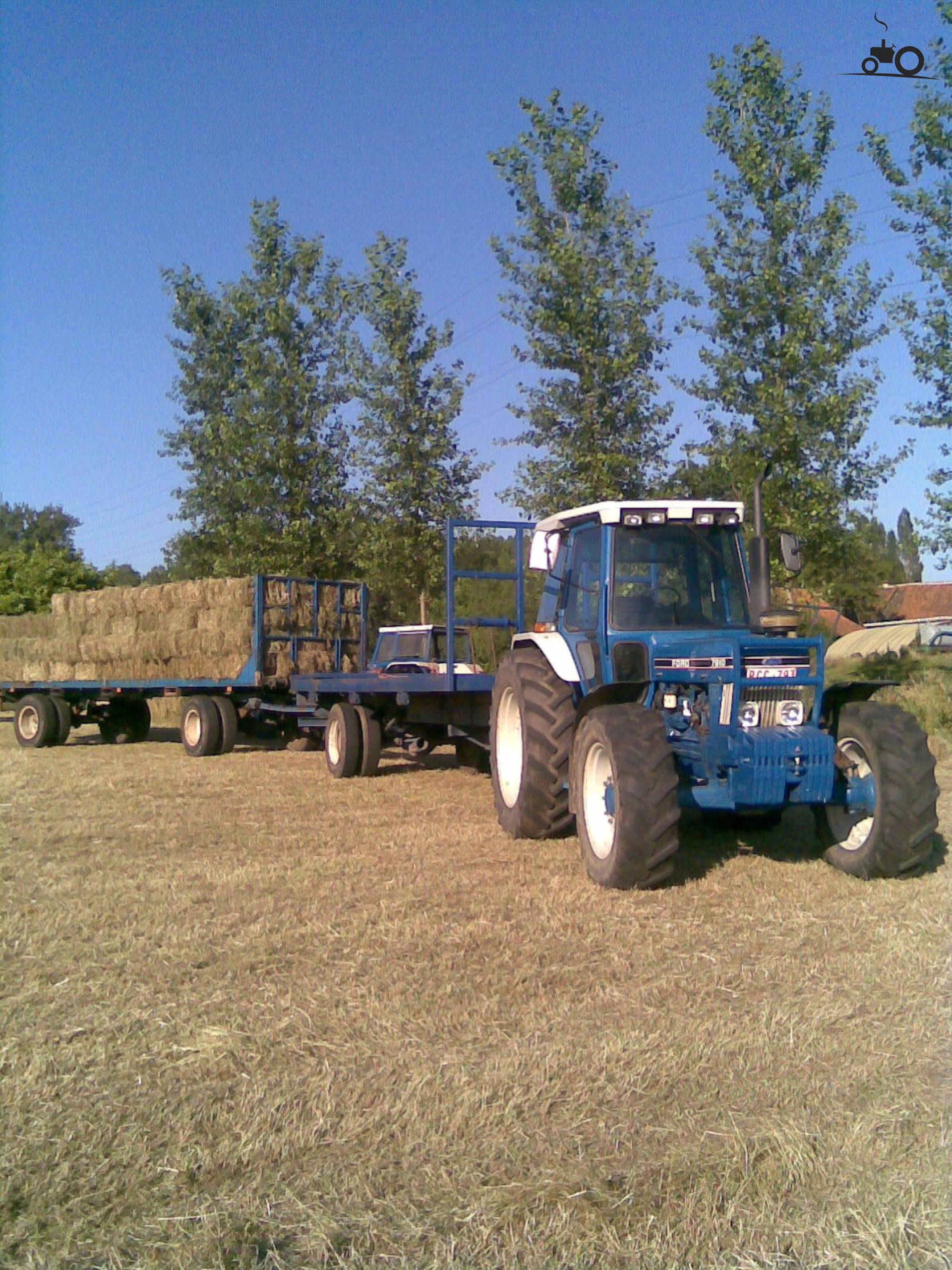 Ford 7810