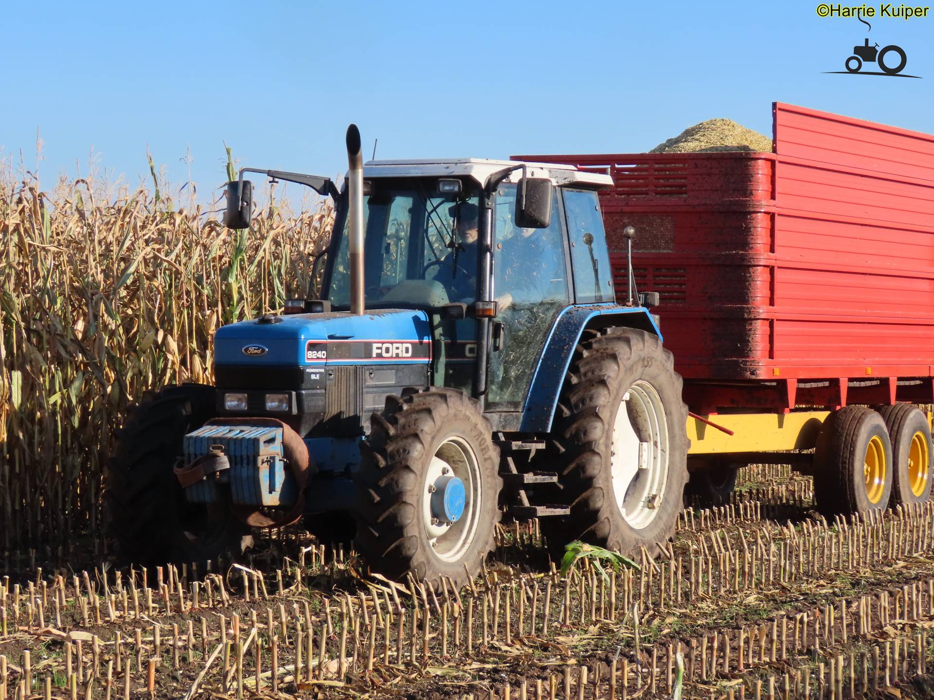 Foto Ford 8240 #1452600