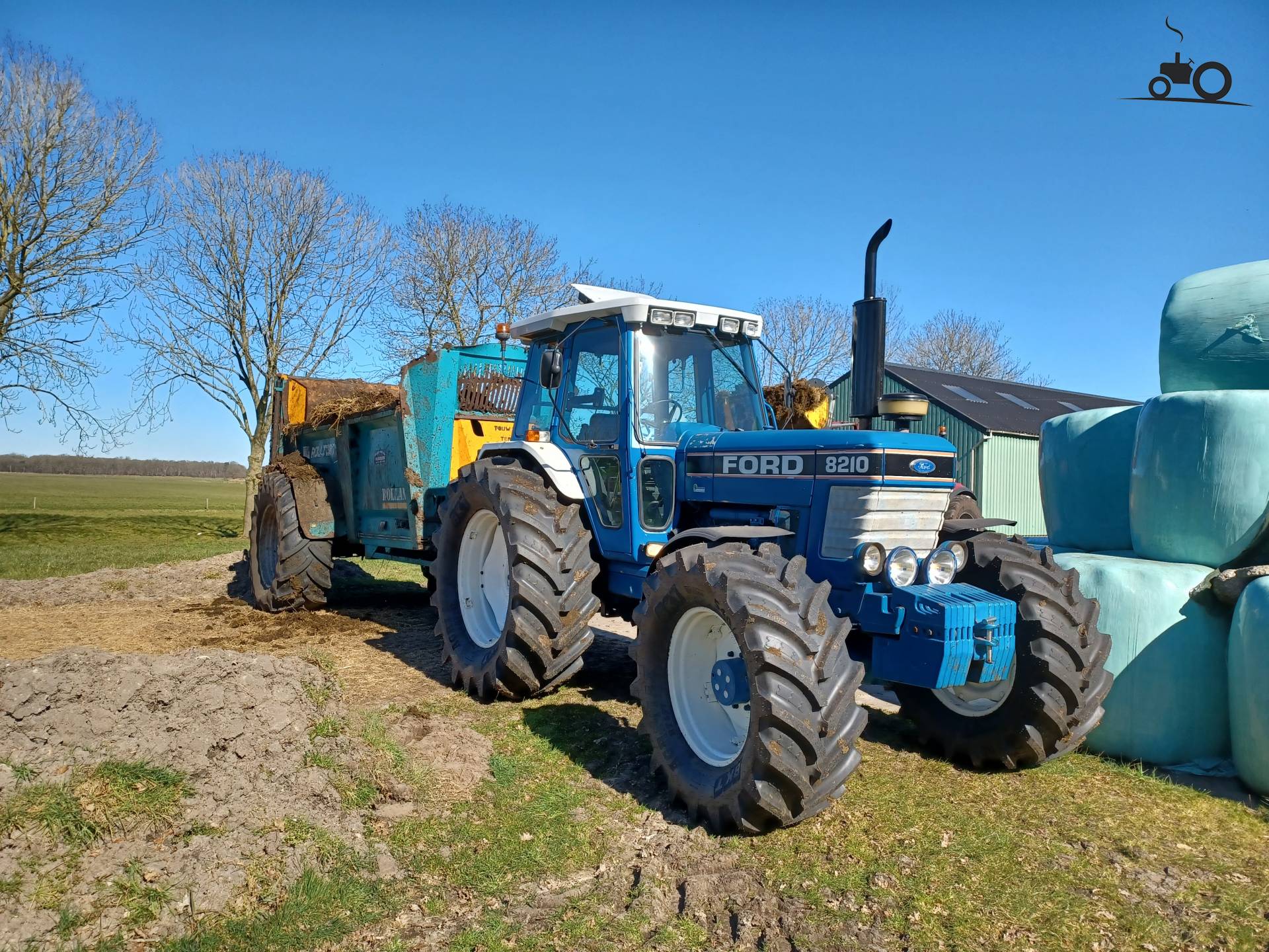 Foto Ford 8210 #1461886