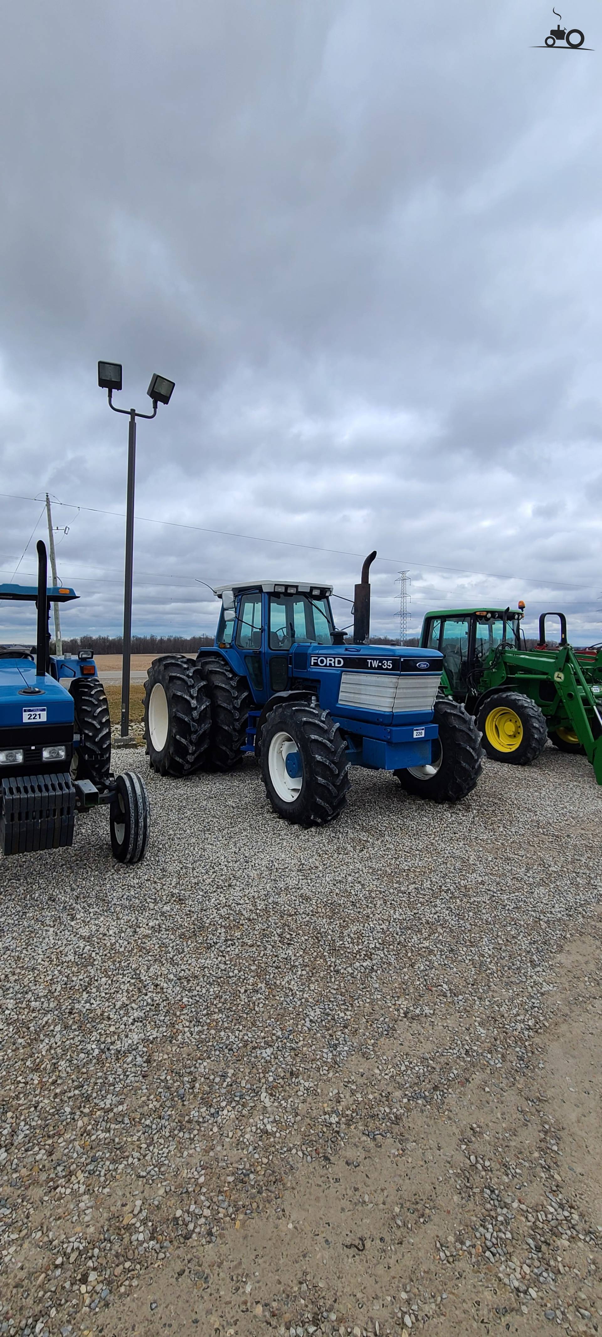 Foto Ford TW 35 #1464640