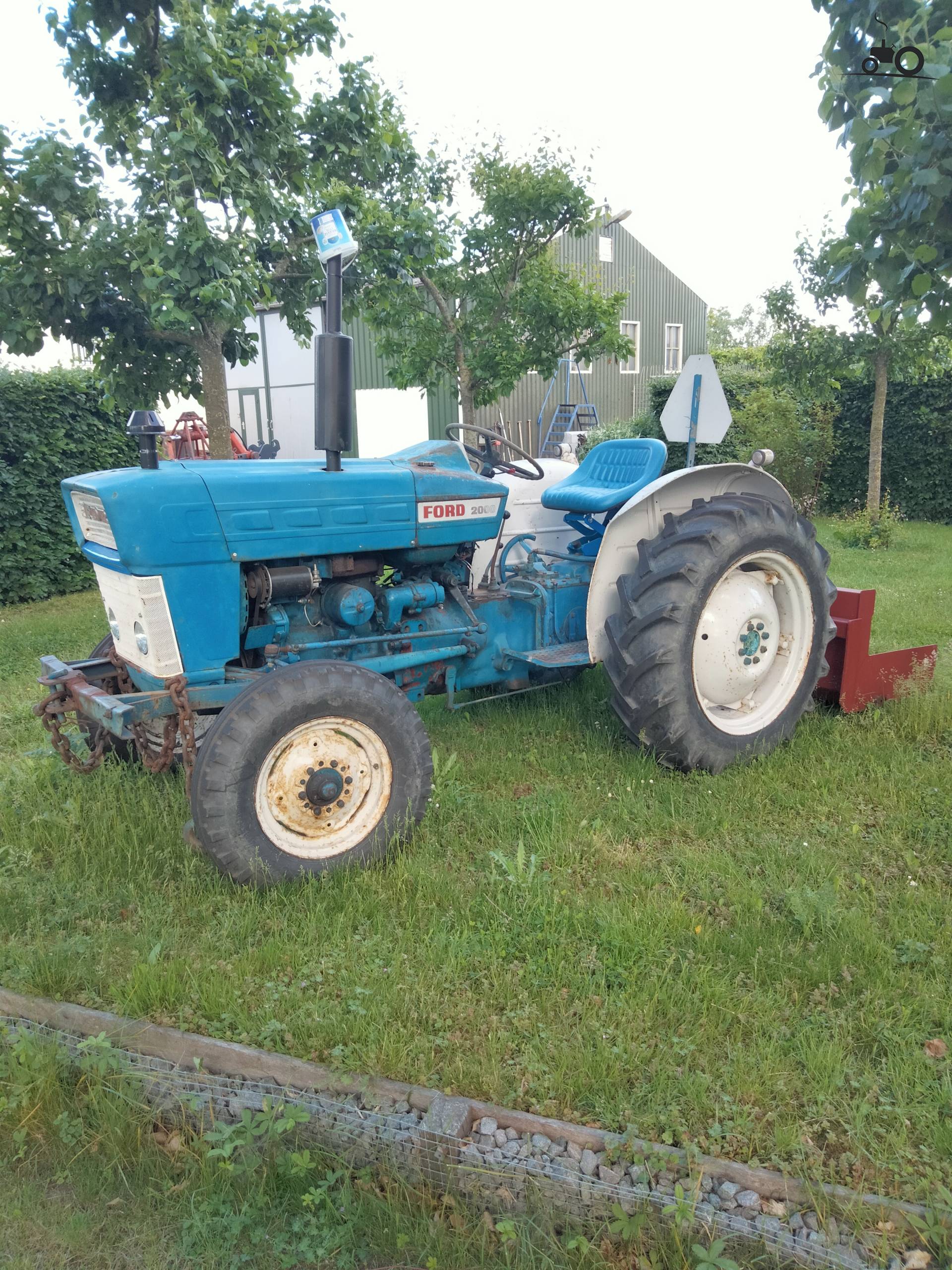 Foto Ford 2000 #1473980