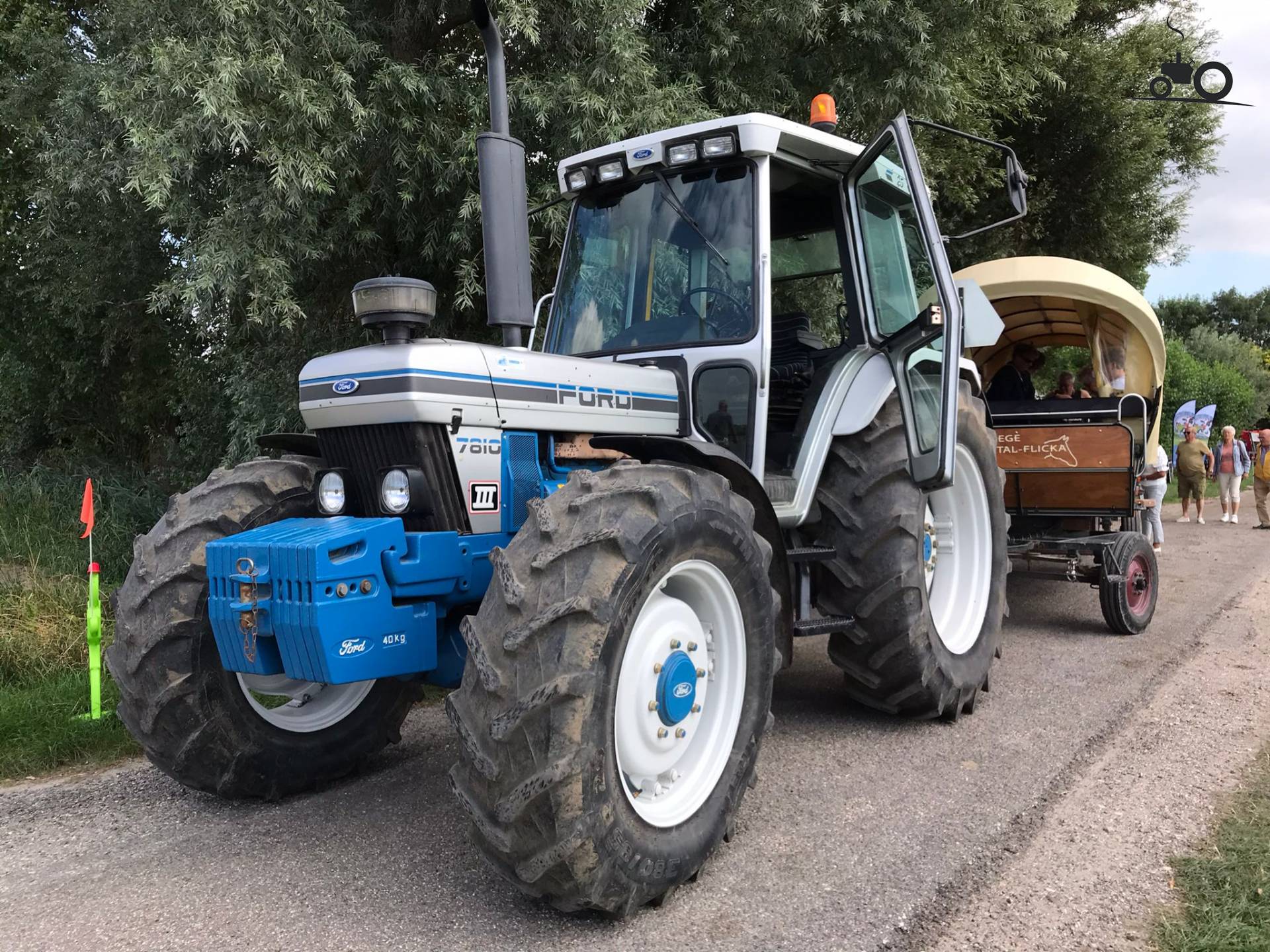 Foto Ford 7810 Silver Jubilee #1488887