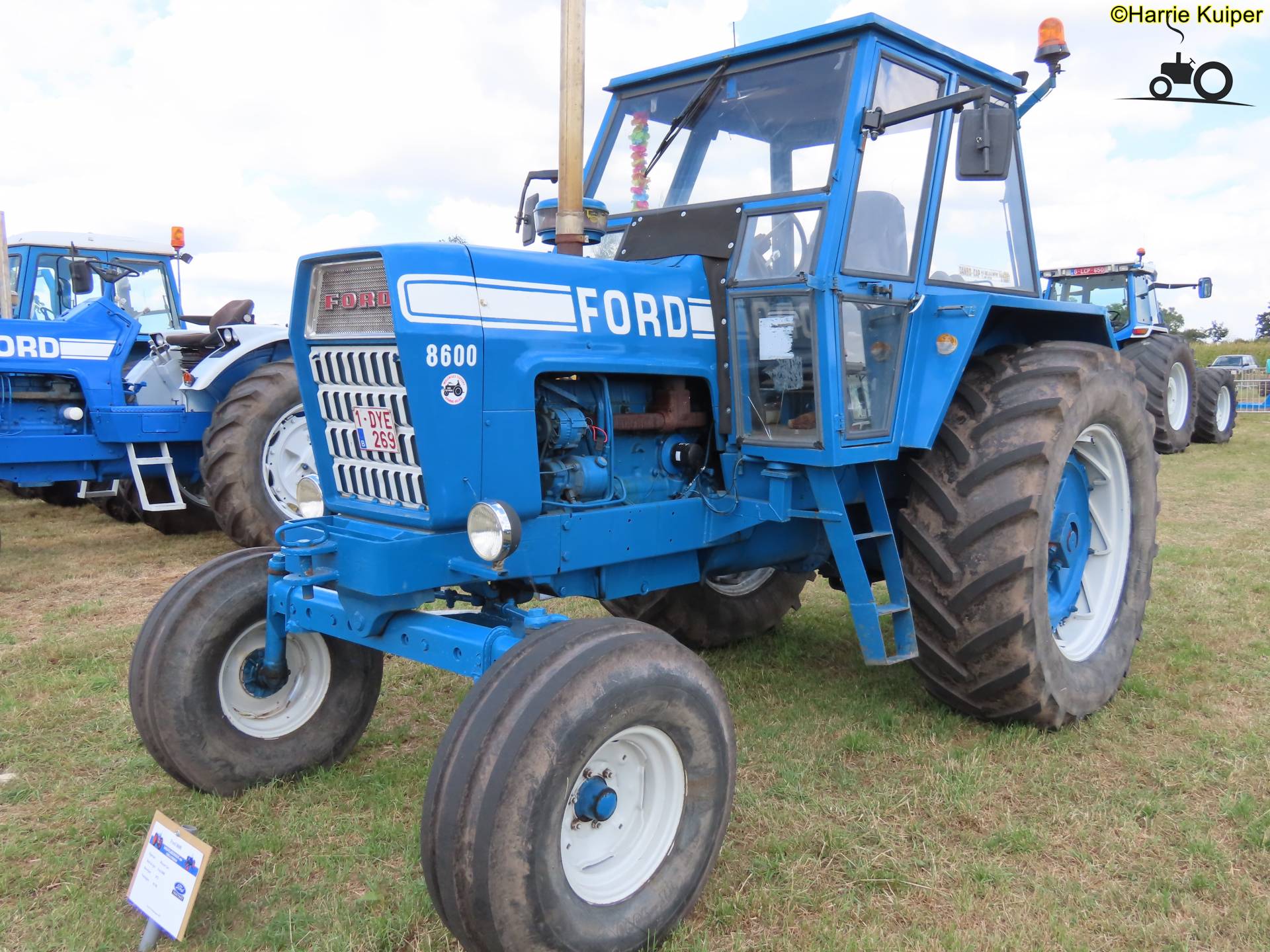 Foto Ford 8600 #1489534