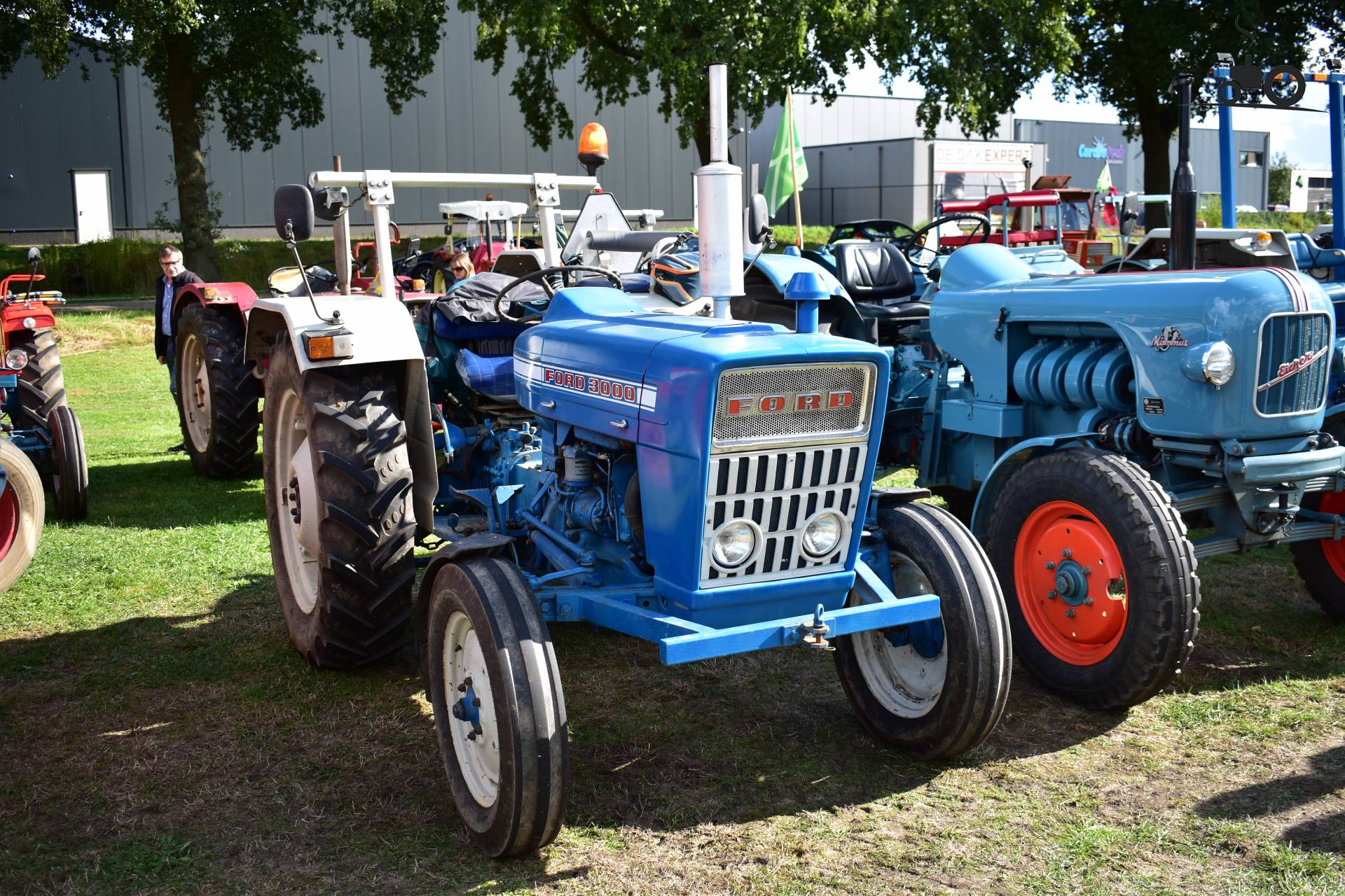 Foto Ford 3000 #1496024