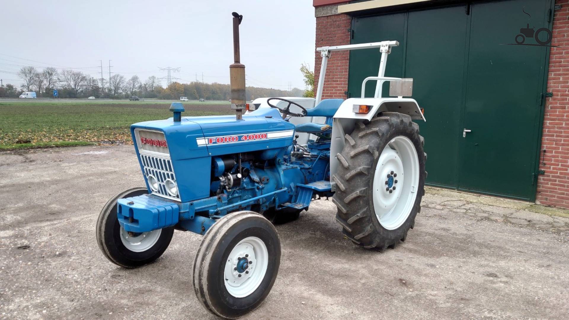 Foto Ford 4000 #1499526