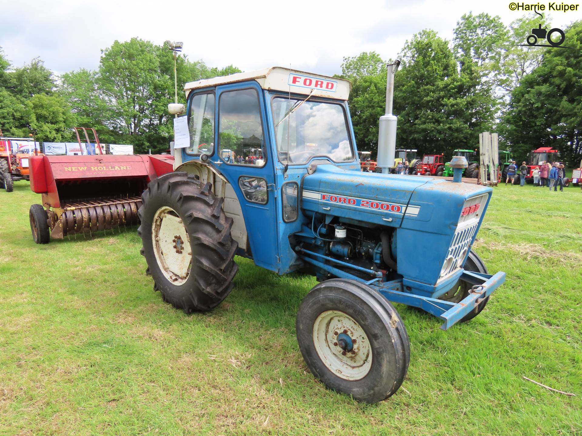 Foto Ford 2000 #1504427