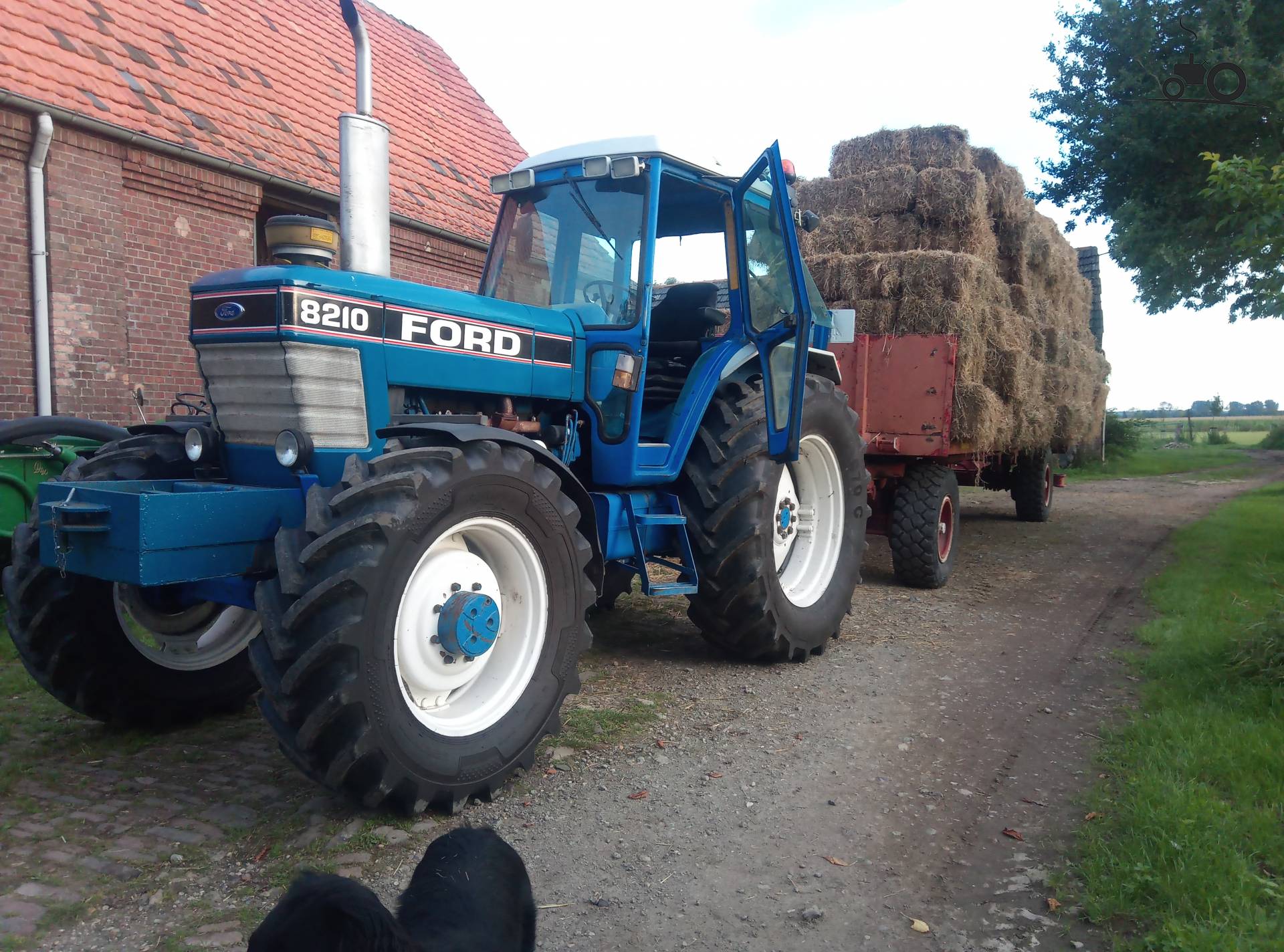 Ford 8210