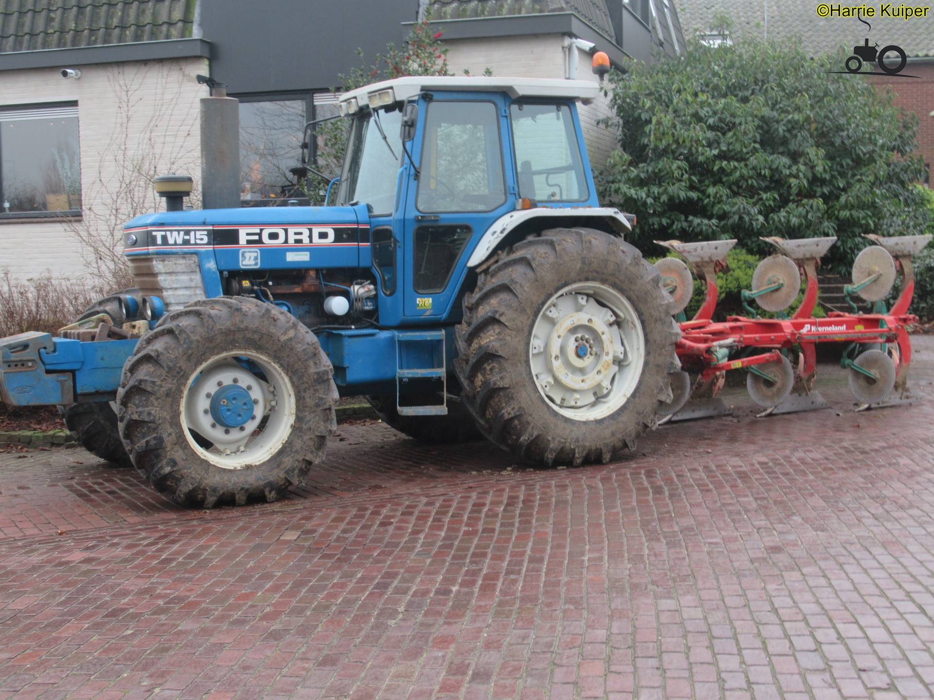 Foto Ford TW 15 #1553255