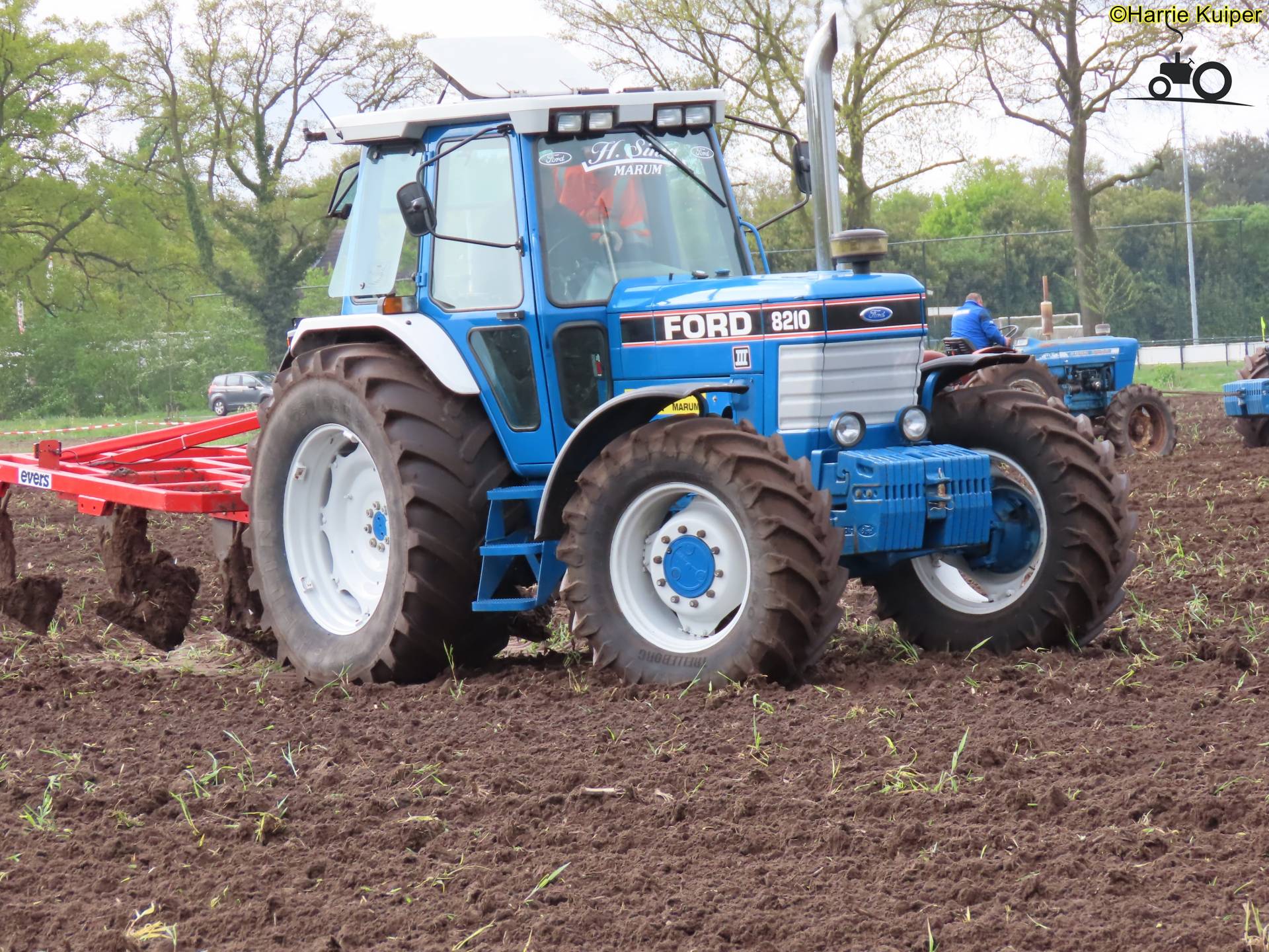 Foto Ford 8210 #1566005