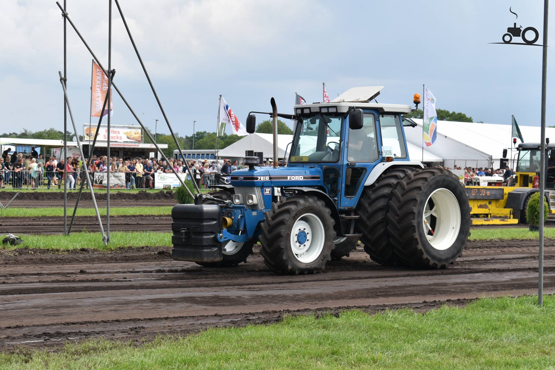 Foto Ford 7810 #1571831