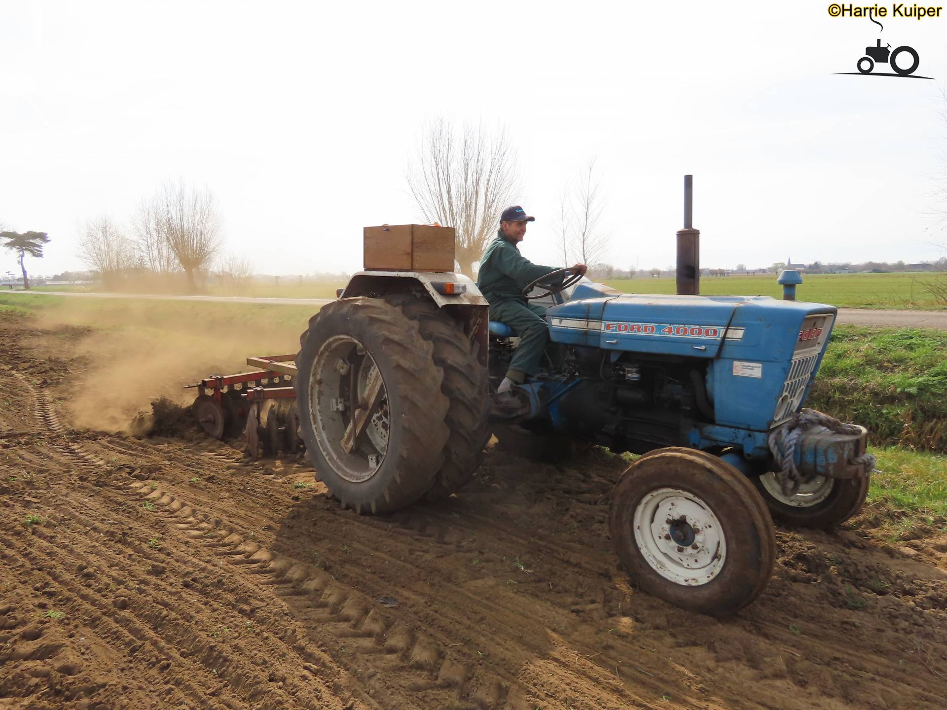 Ford 4000