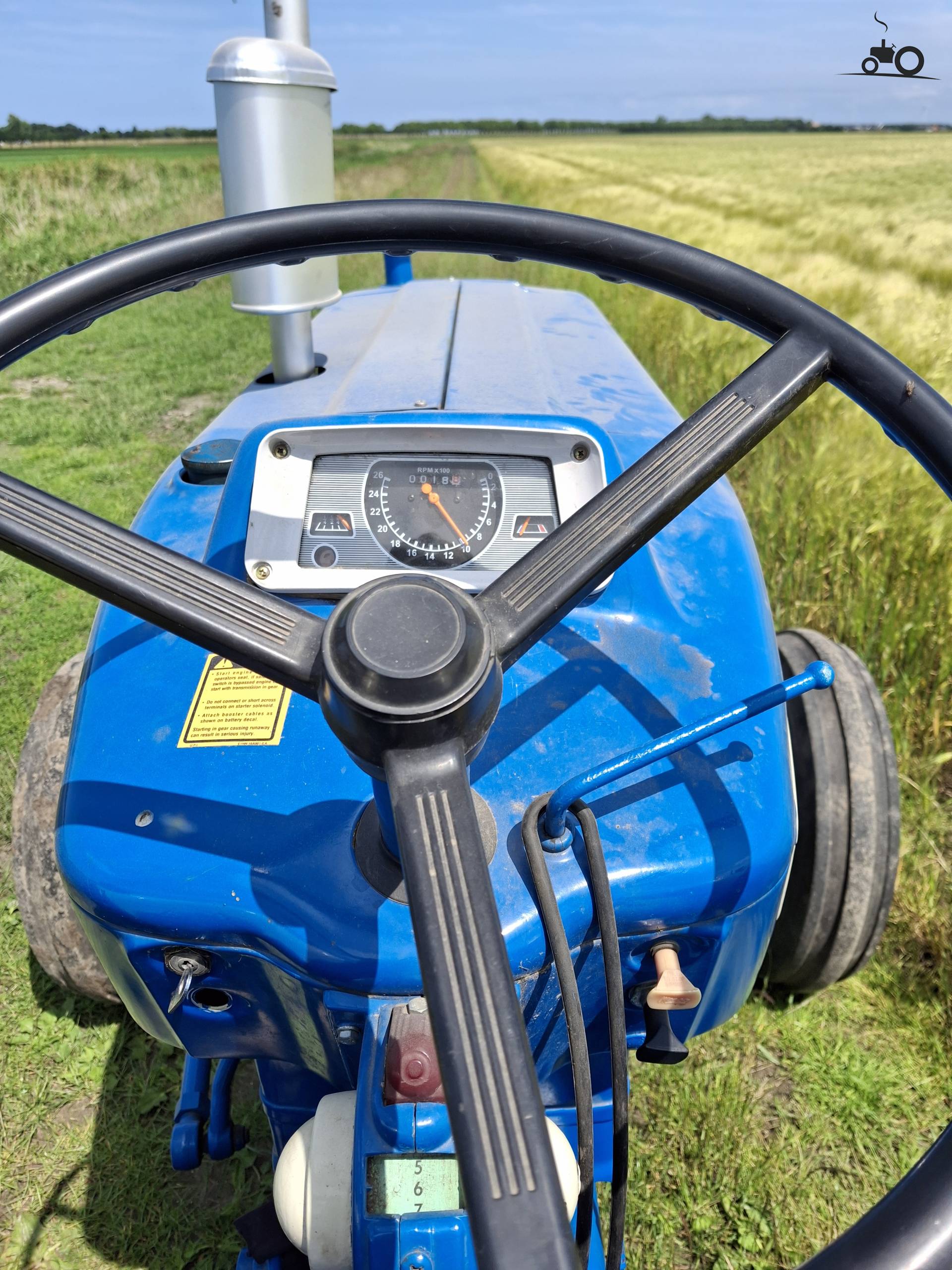 Foto Ford 5000 #1624060