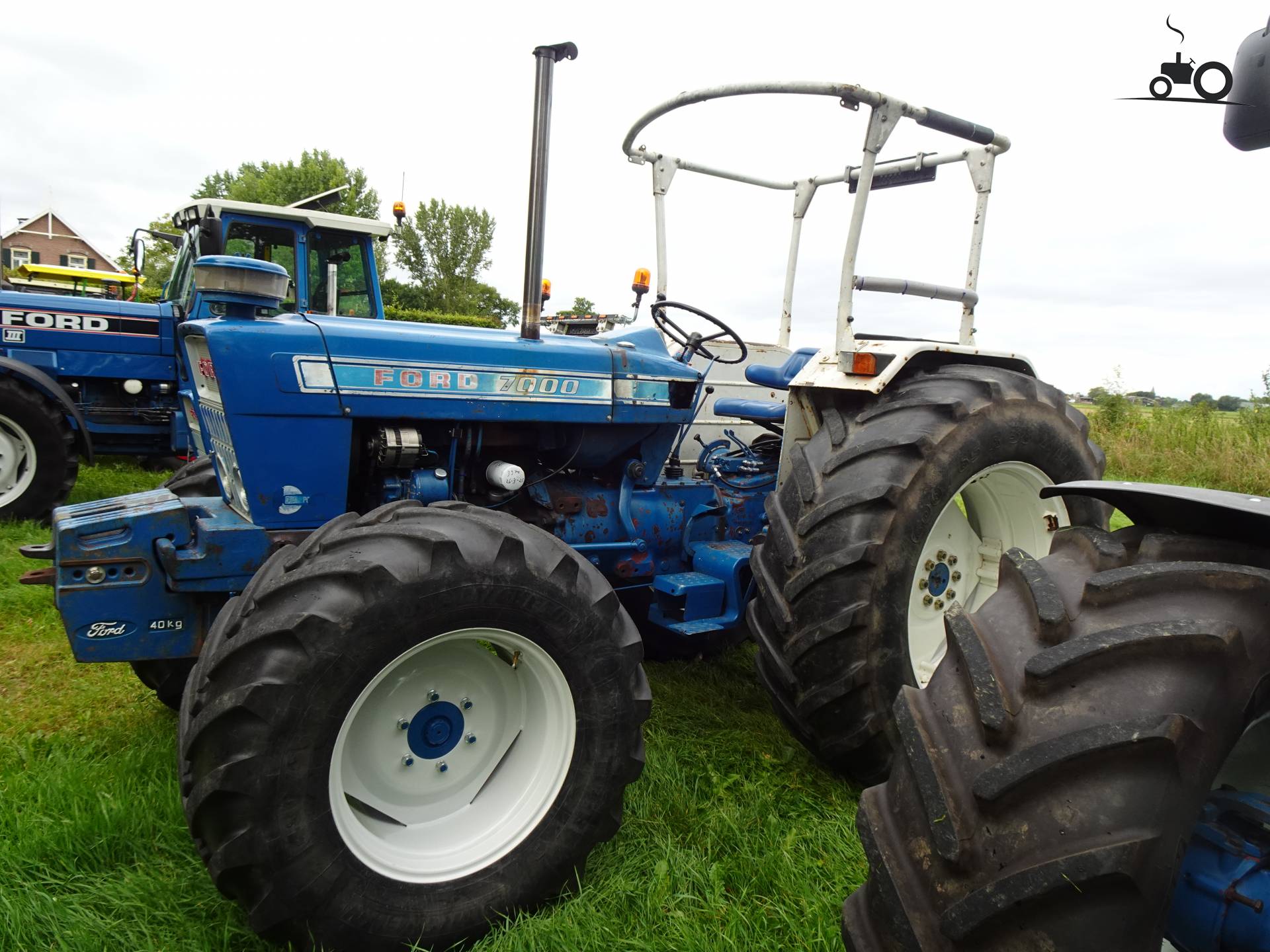 Ford 7000