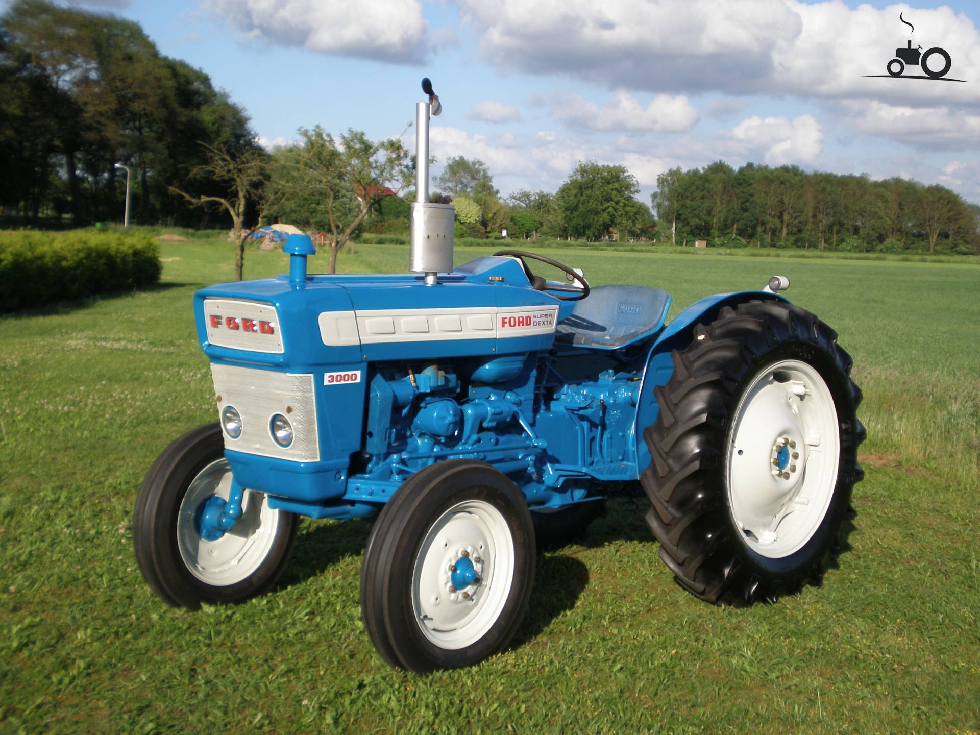 Ford 3000 Super Dexta Farm Tractors 1966 785 Ford 3000 Super Dexta Farm Tractors 1966 785