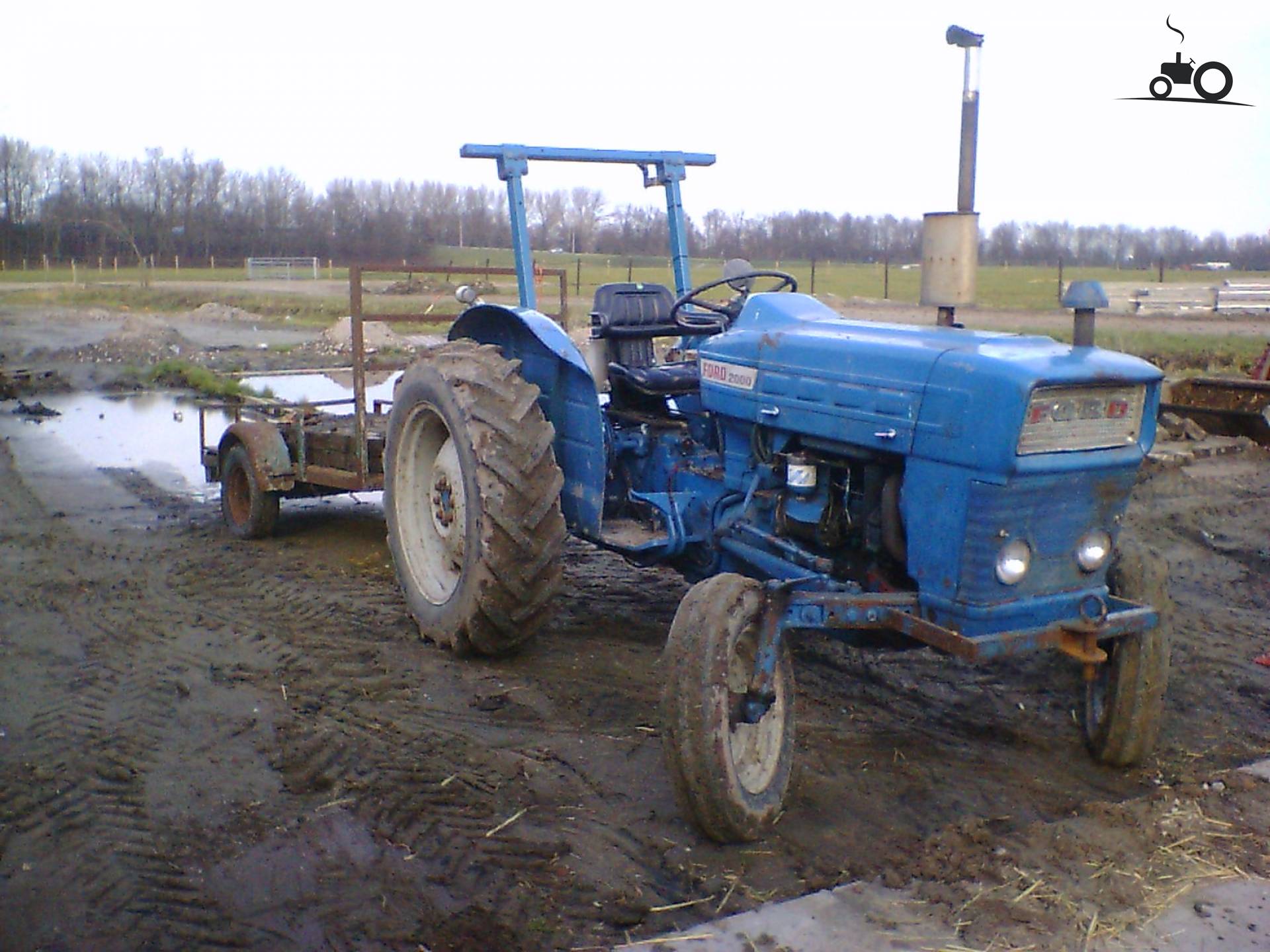 Foto Ford 2000 #37088