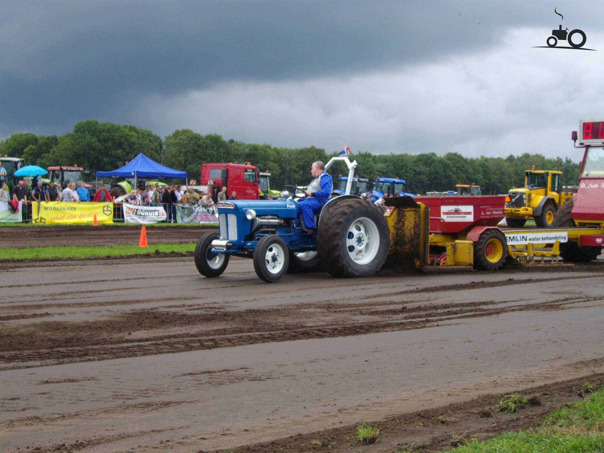 Foto Fordson Super Dexta #387889