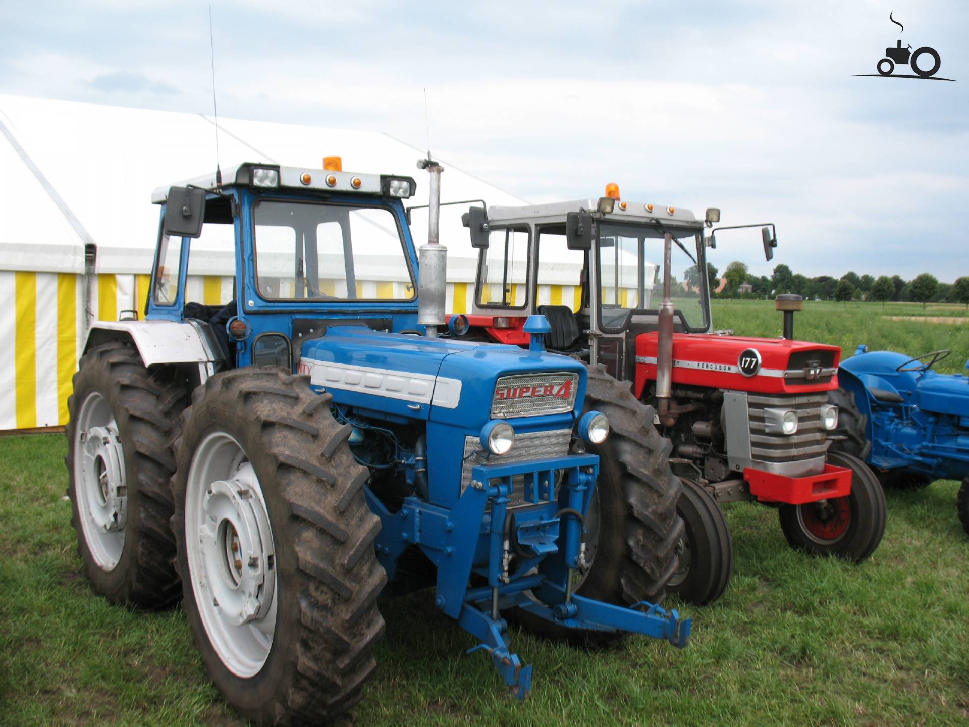 Foto County 654 #440428