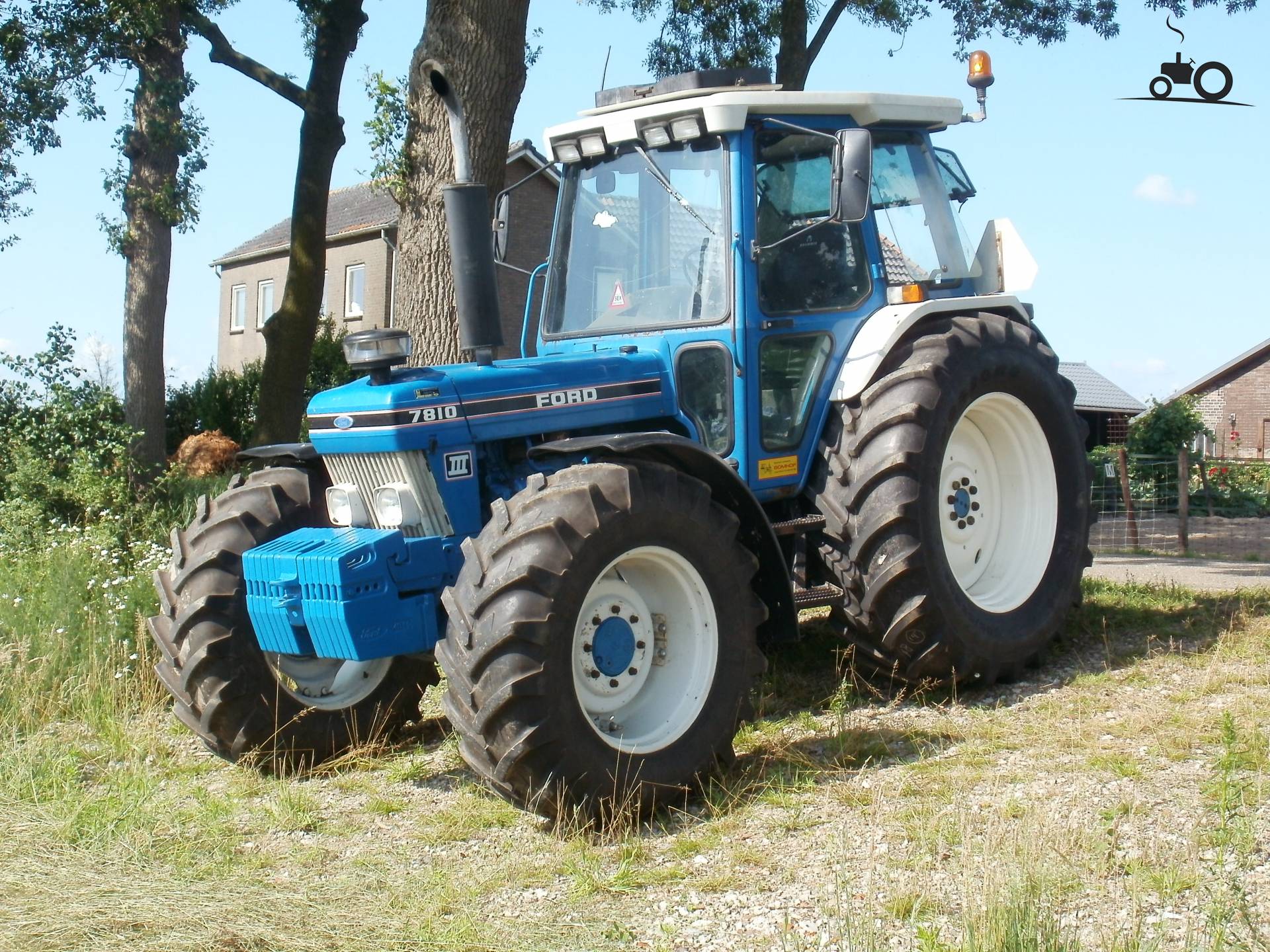Ford 7810