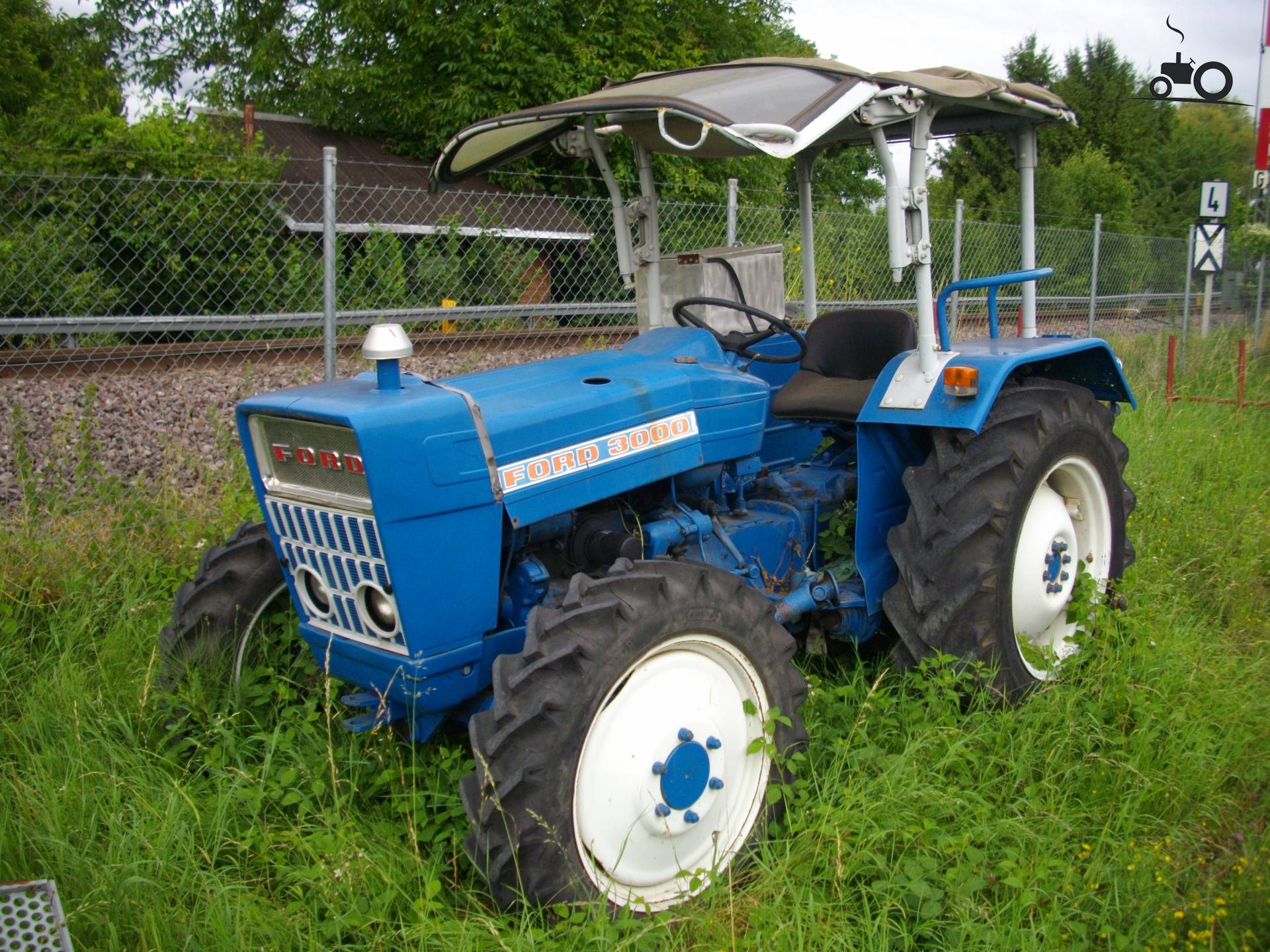 Foto Ford 3000 #514872