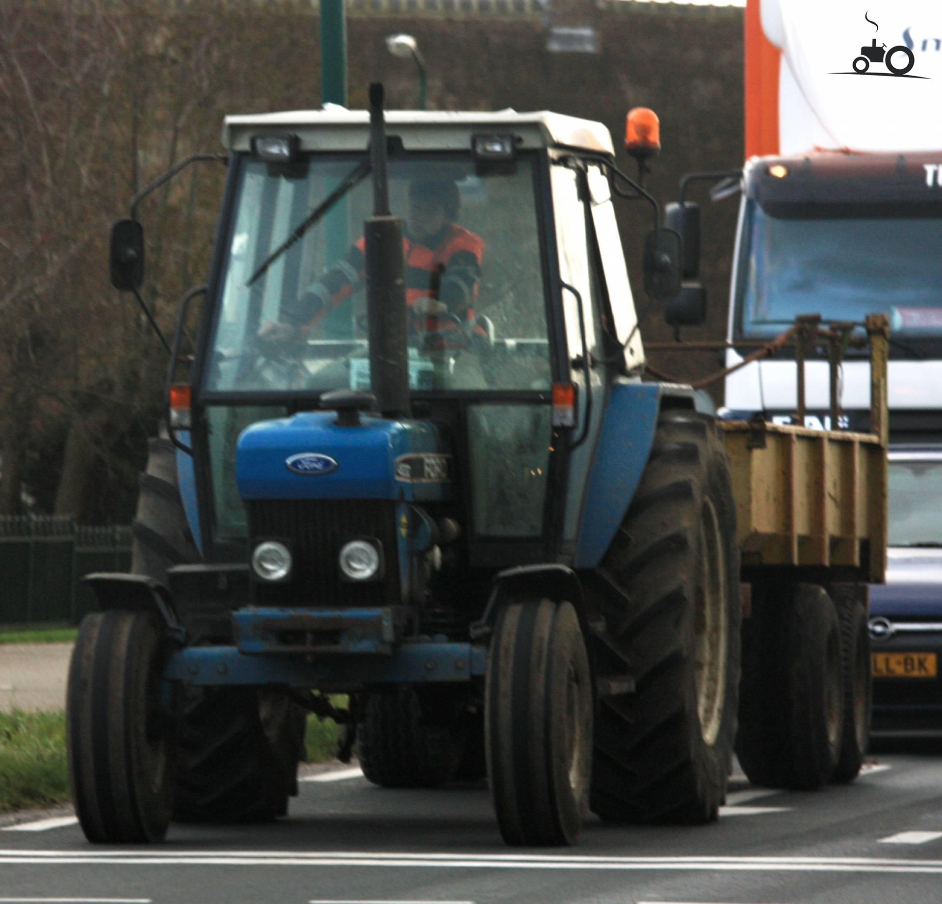 Foto Ford 4130 #584274