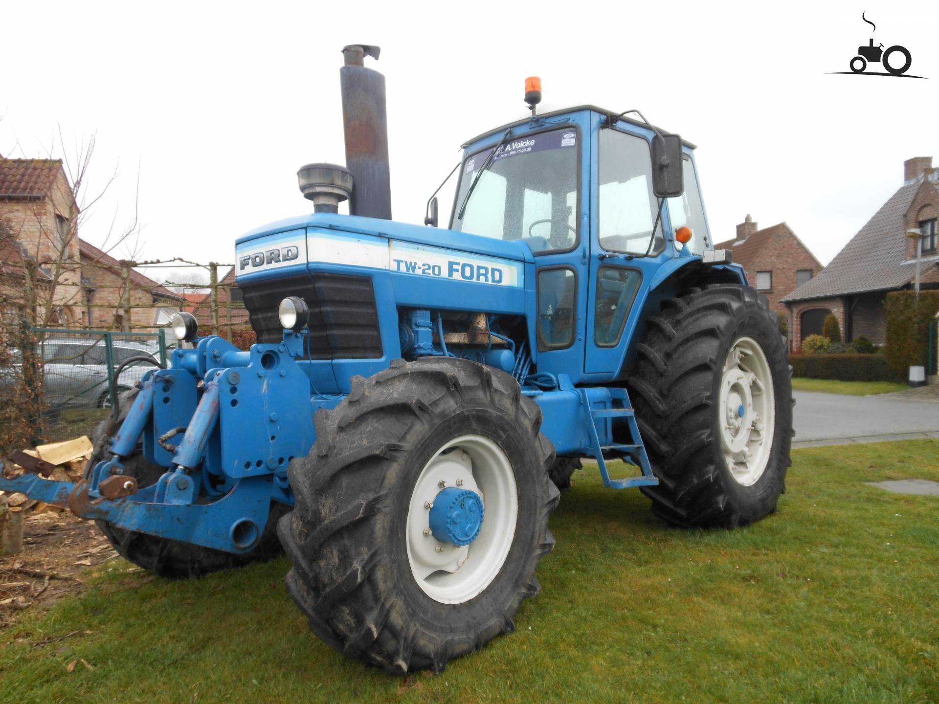 Foto Ford TW 20 #604491