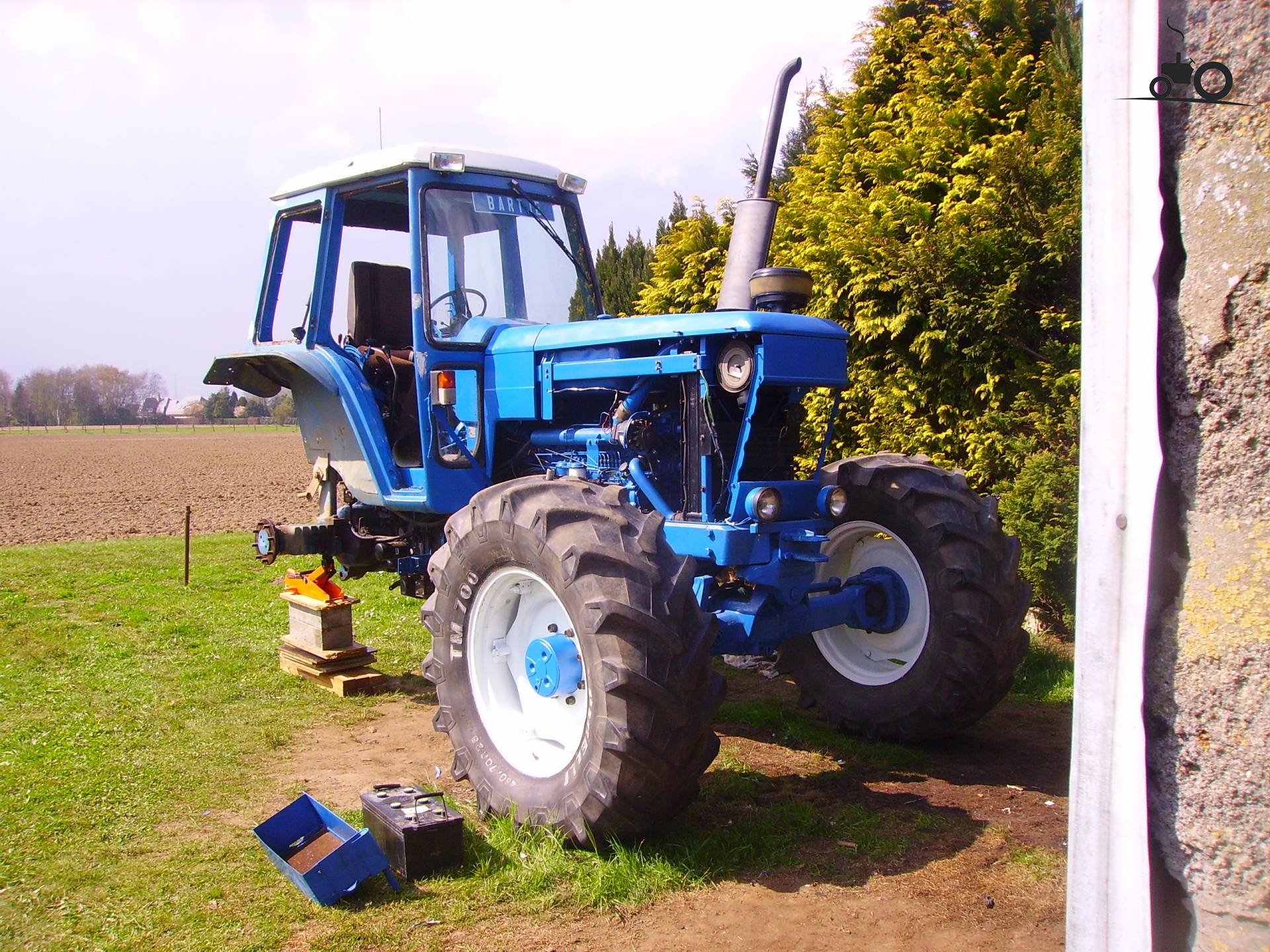 Foto Ford 8200 #619787