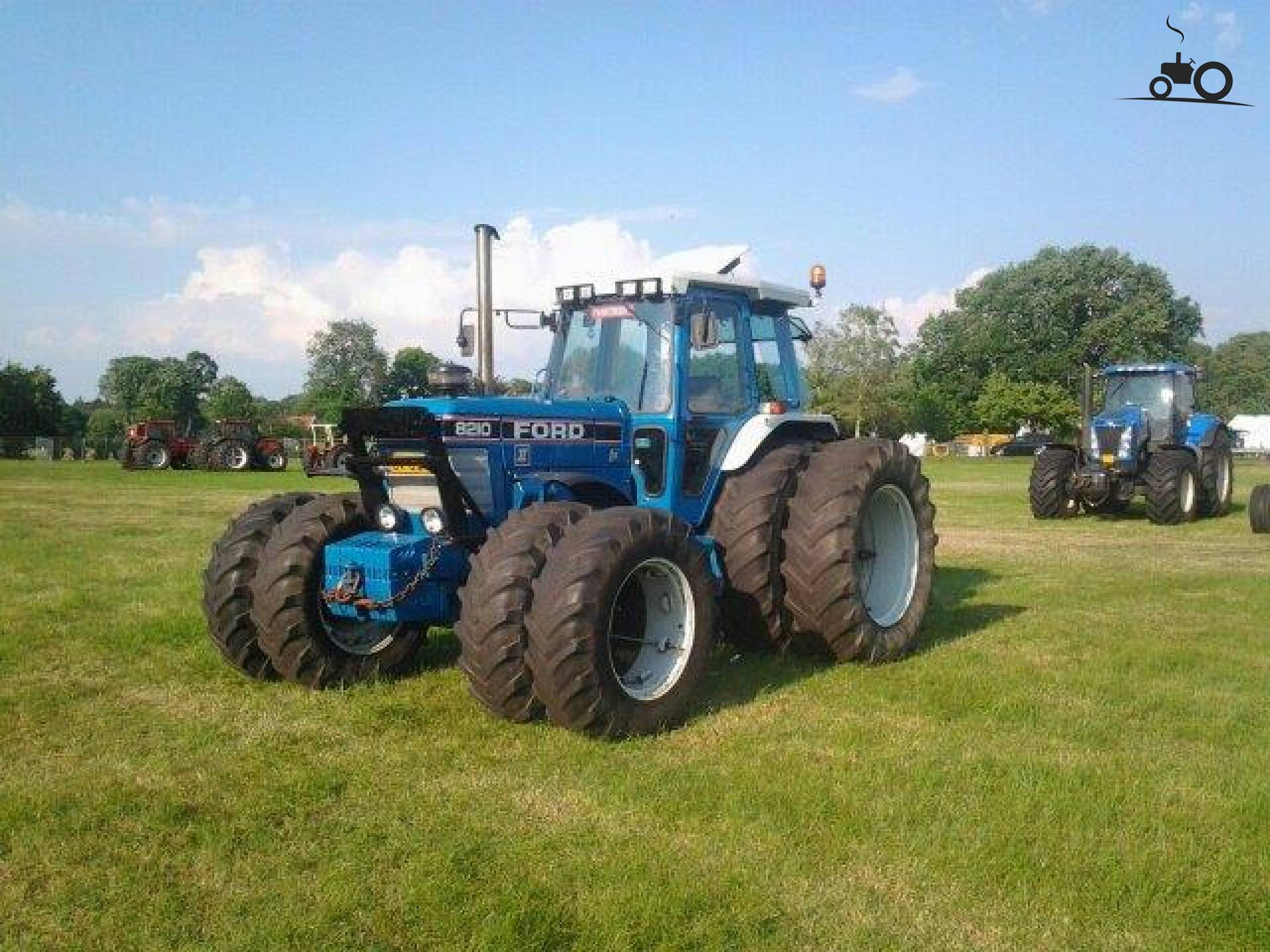 Foto Ford 8210 #644821