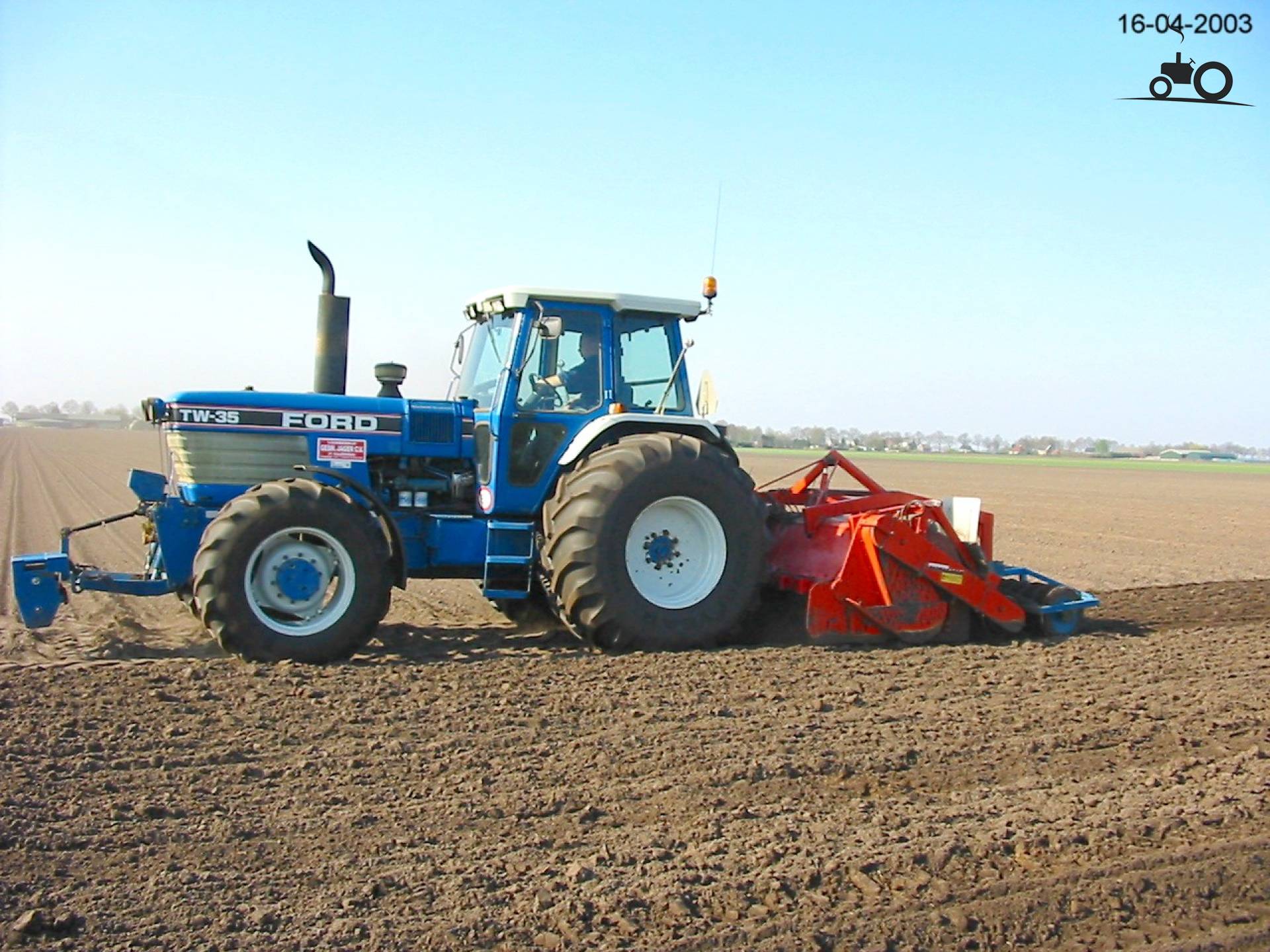 Ford TW 35 - United Kingdom - Tractor picture #6667