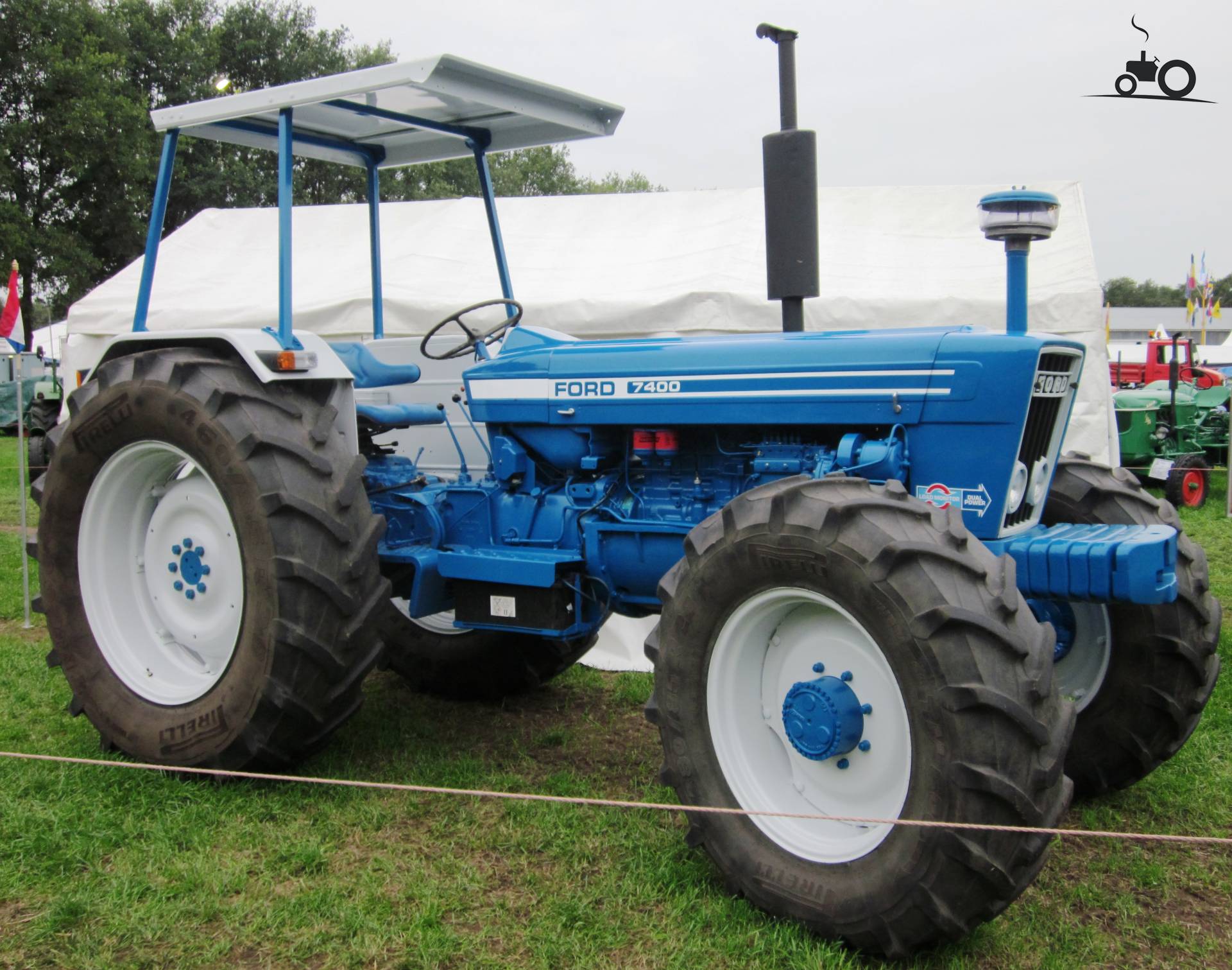 Foto Ford 7400 #698162