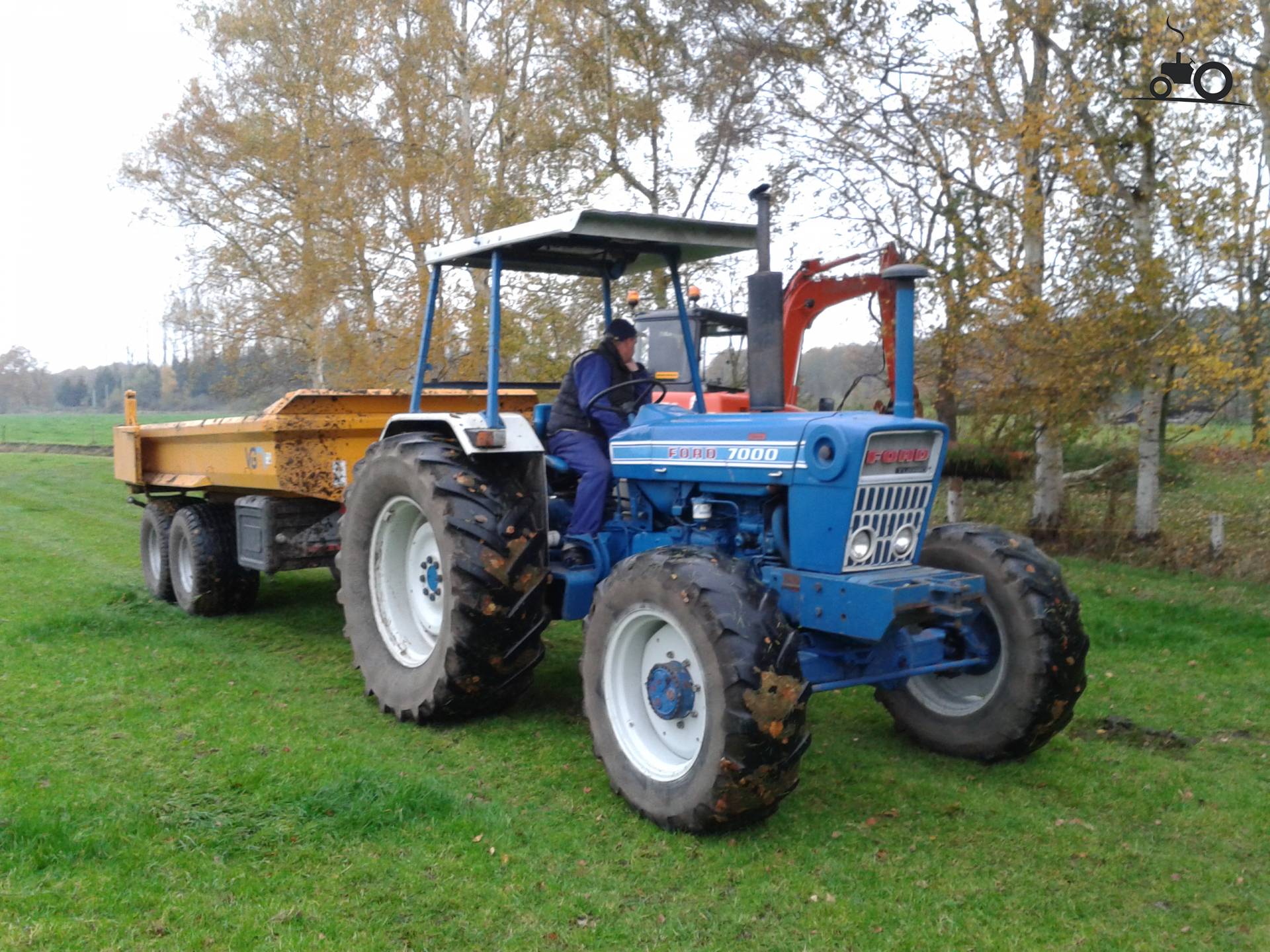 Foto Ford 7000 #704628