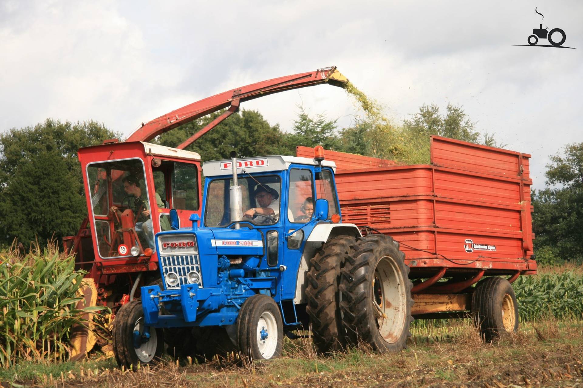 Foto Ford 5000 van Http://www.jtnfotografie.nl