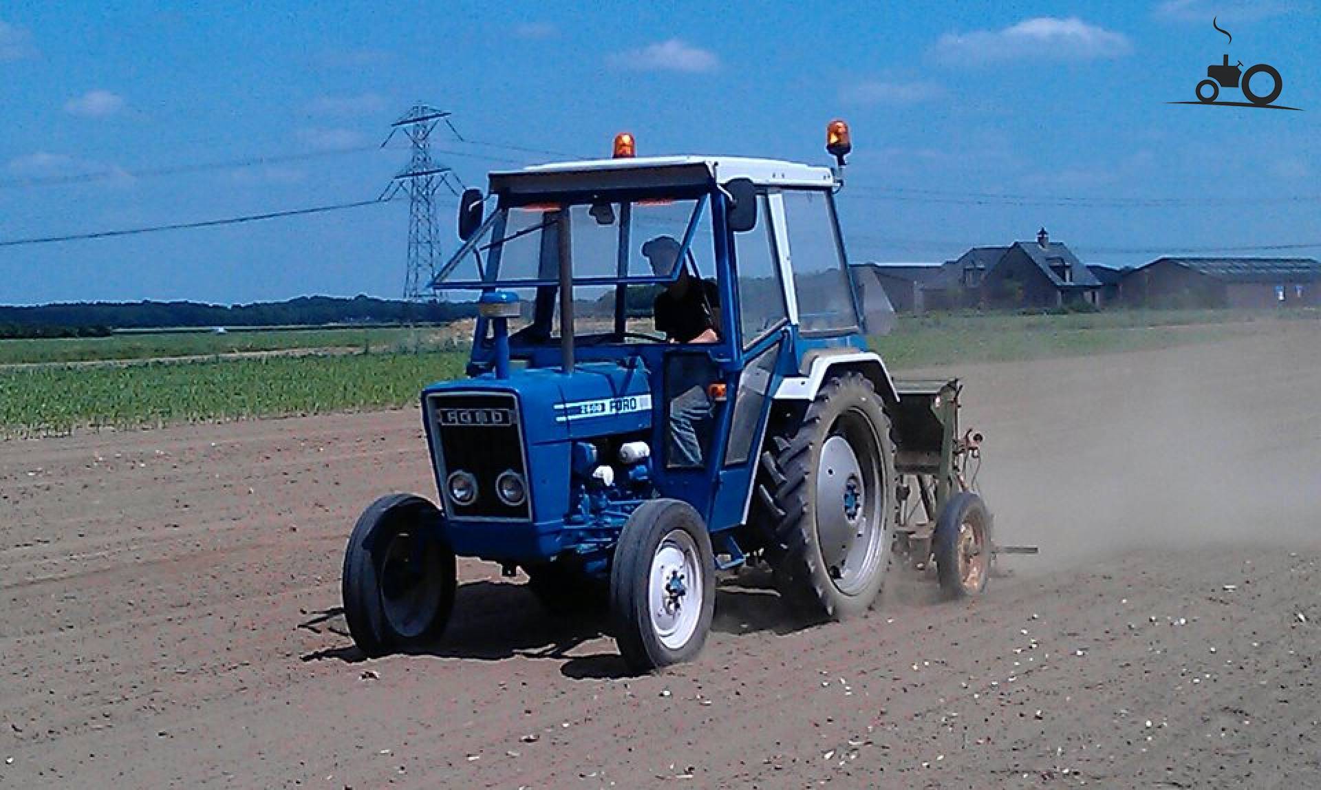 Foto Ford 2600 #820366