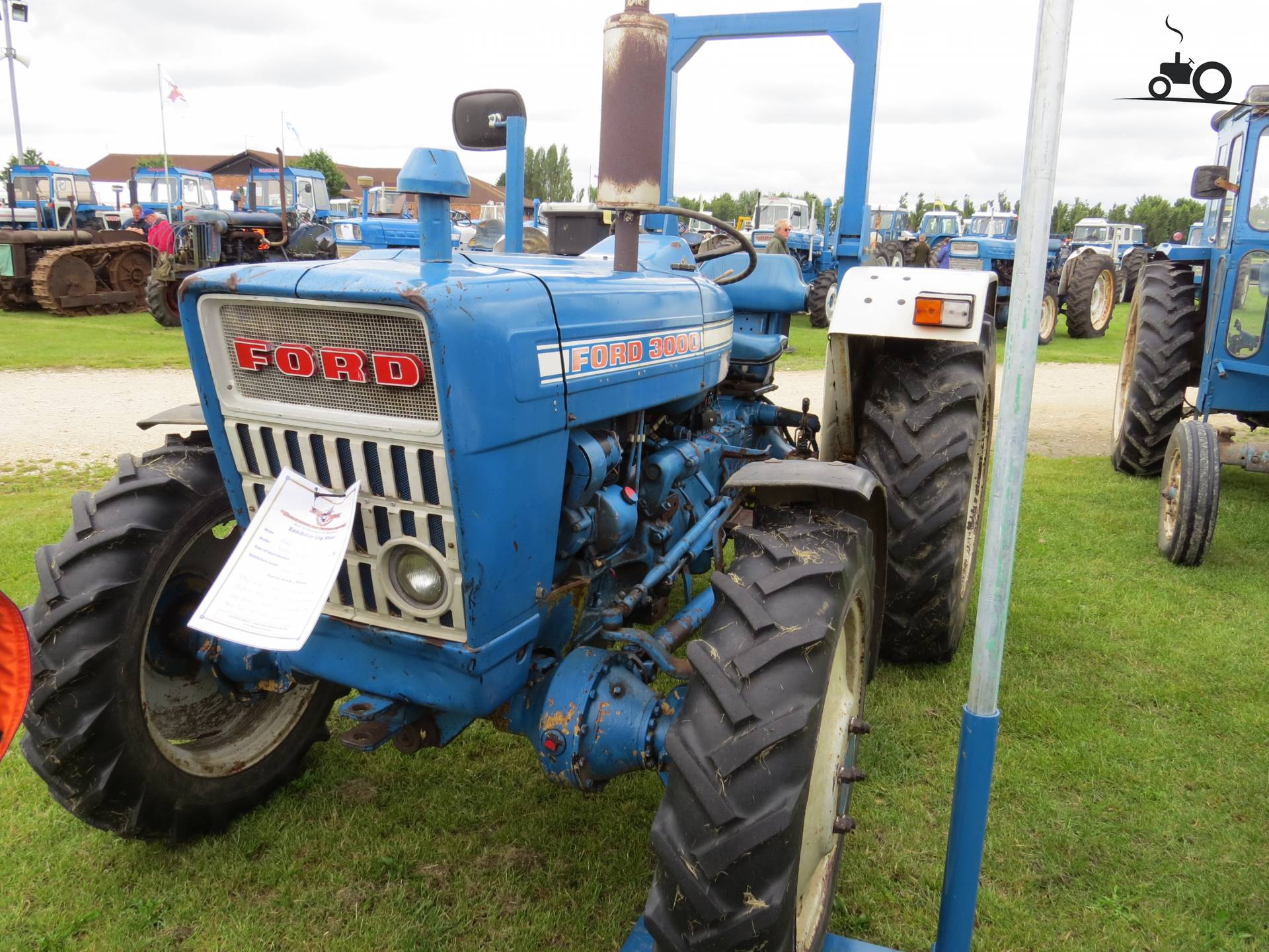 Foto Ford 3000 #855984