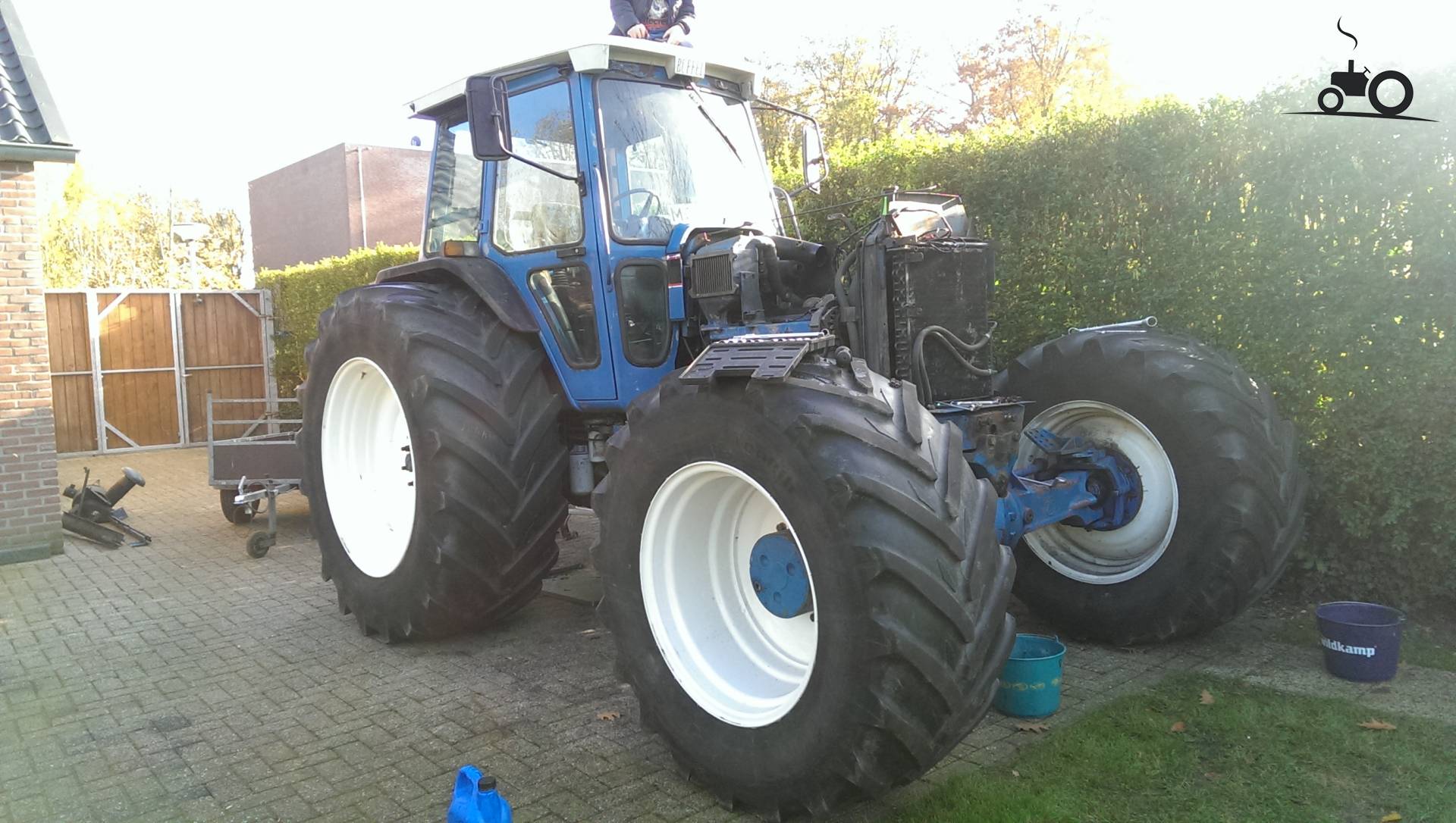 Ford 8830
