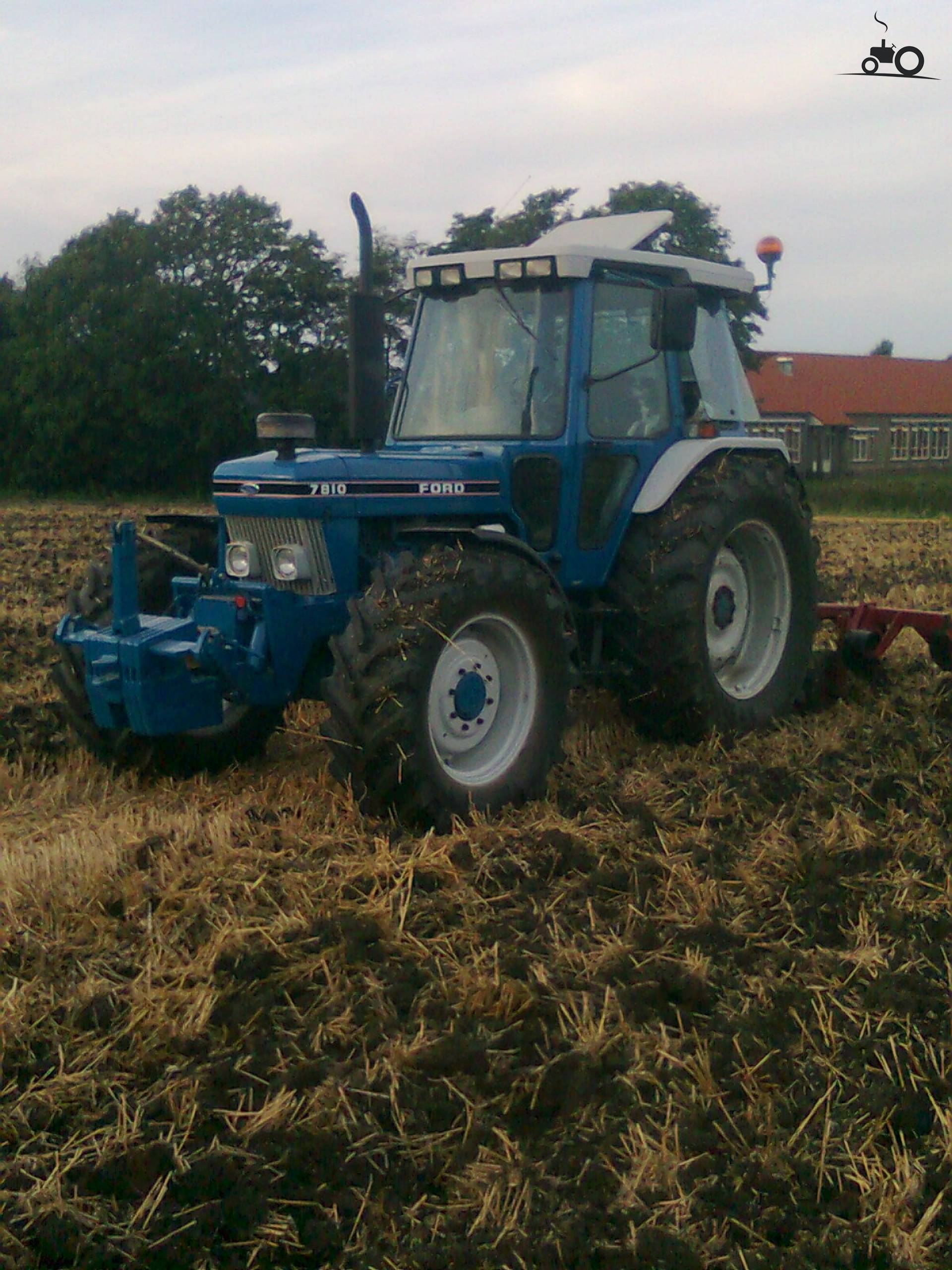 Foto Ford 7810 #894596