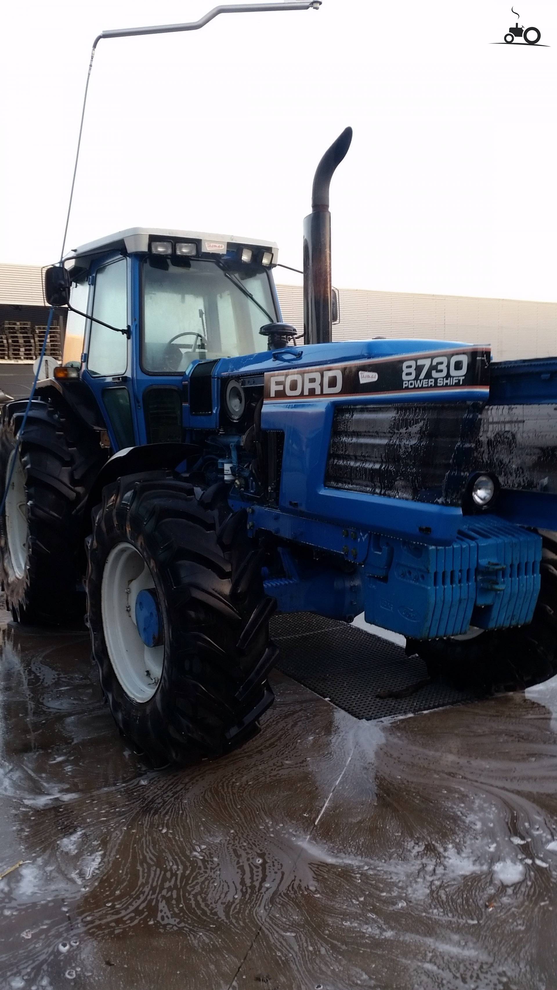 Foto Ford 8730 #942331