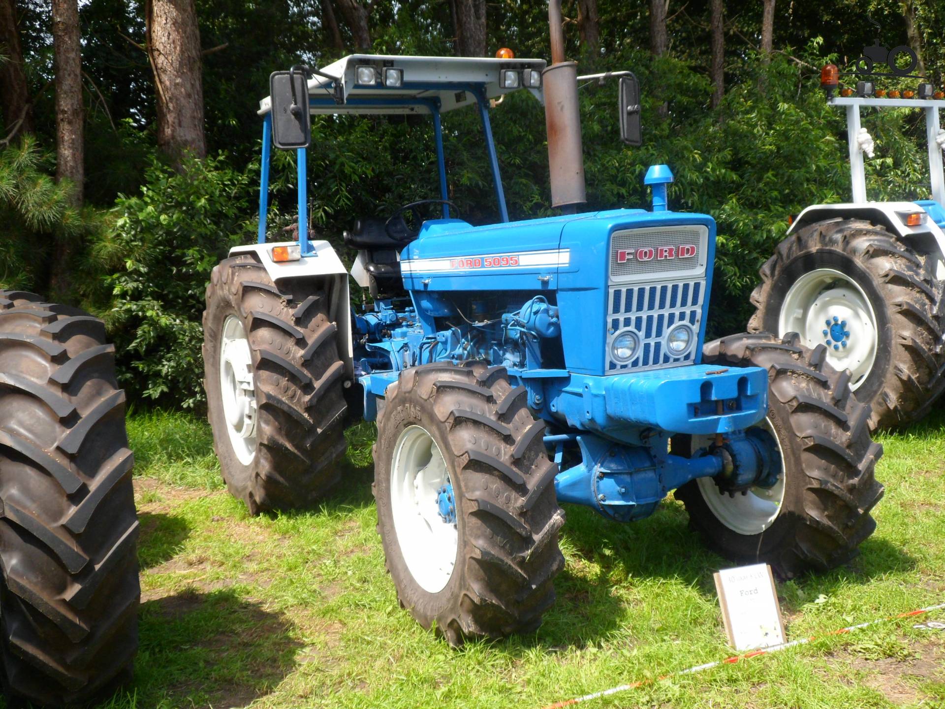 Foto Ford 5095 #972827