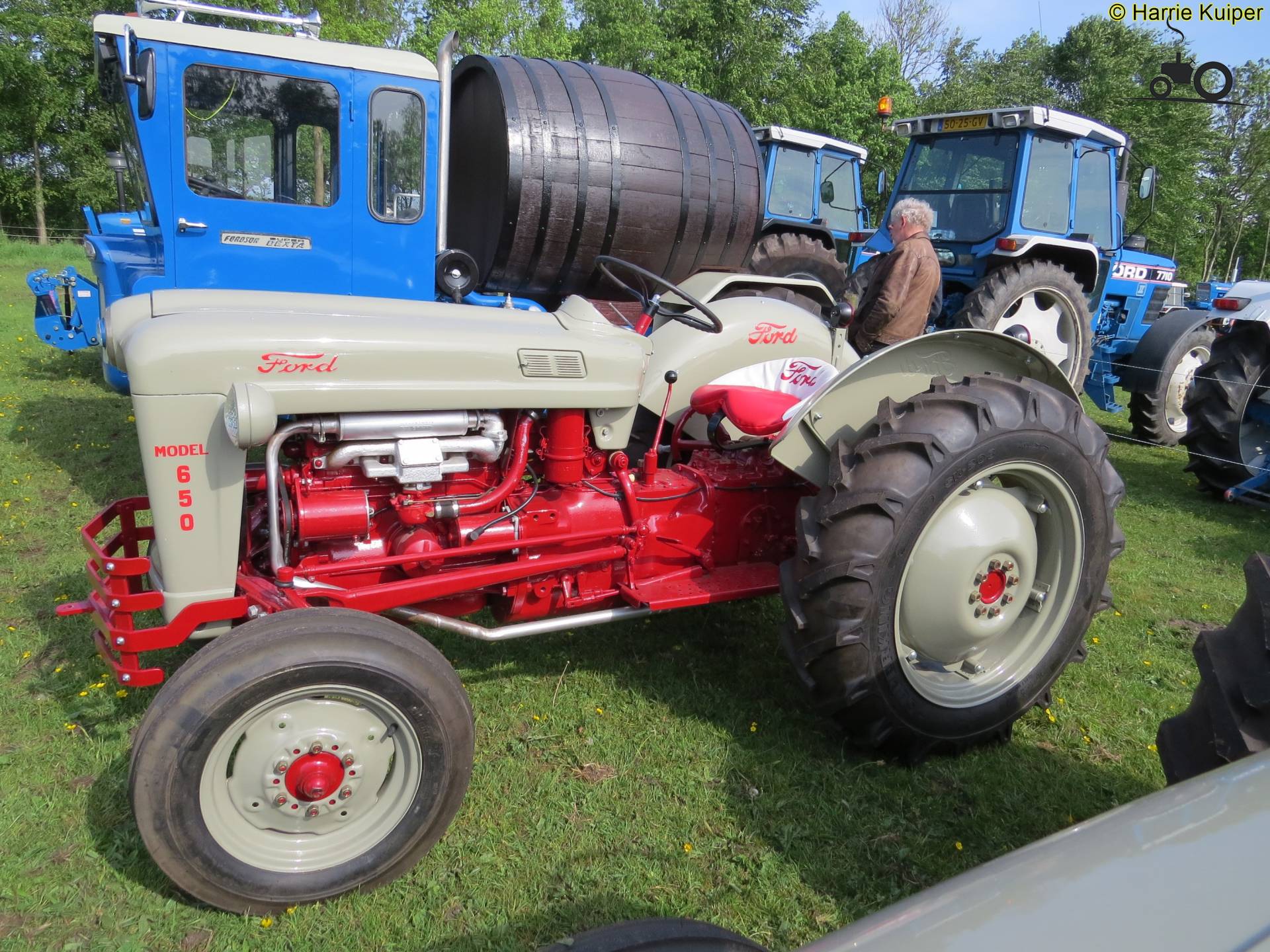 Ford 650 - United Kingdom - Tractor picture #972997