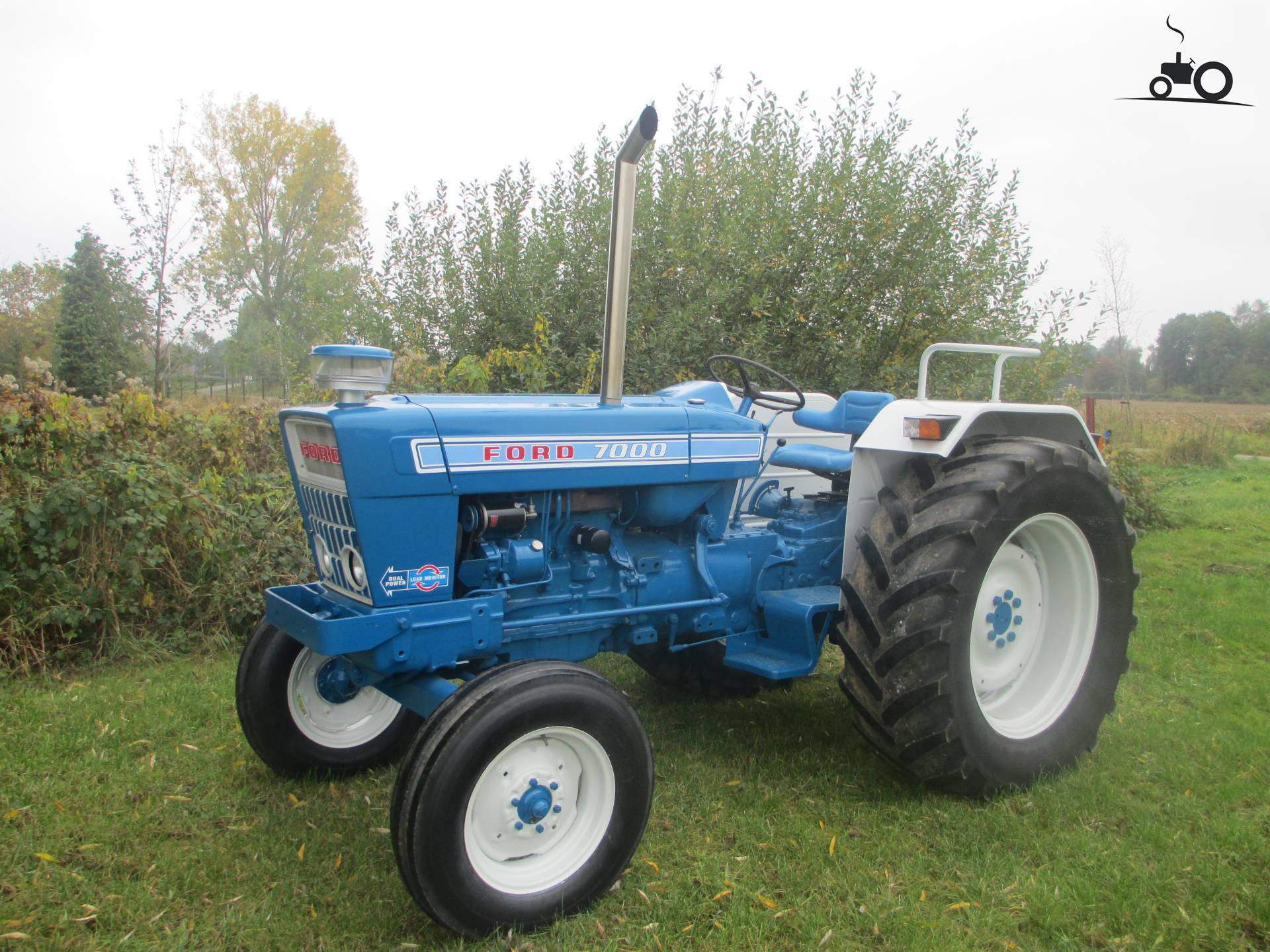 Foto Ford 7000 #986517