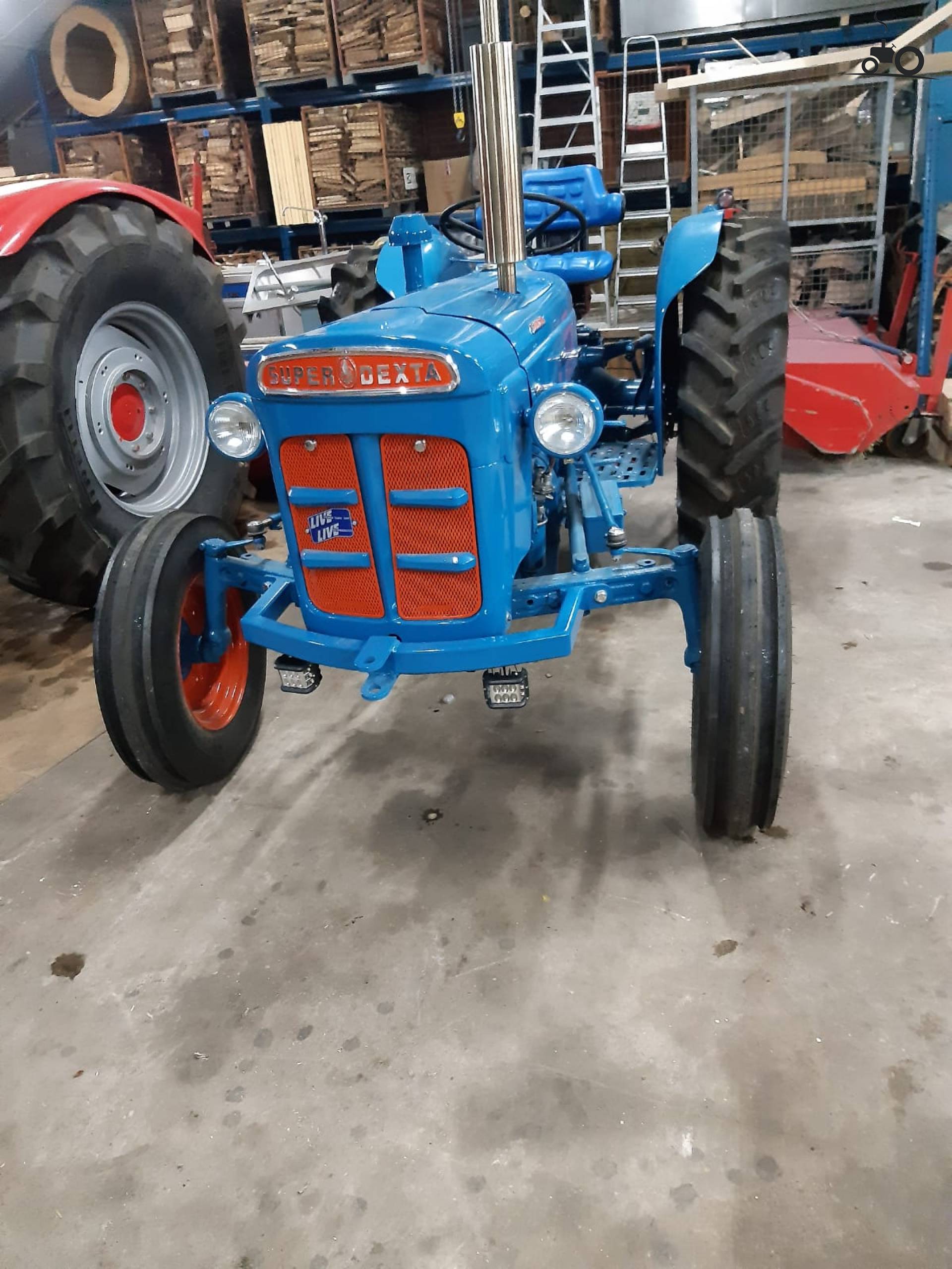 Fordson Super Dexta