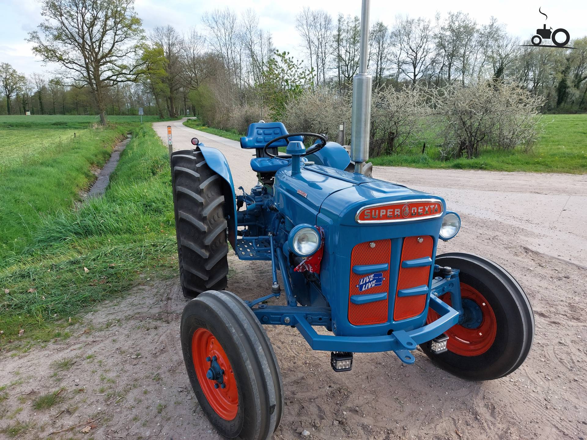 Foto Fordson Super Dexta #1518881