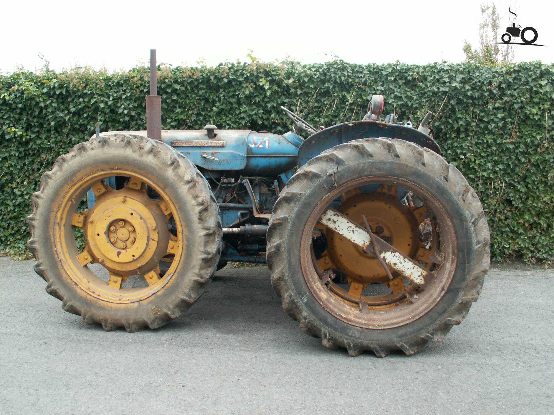 Foto County Super 4 #577142